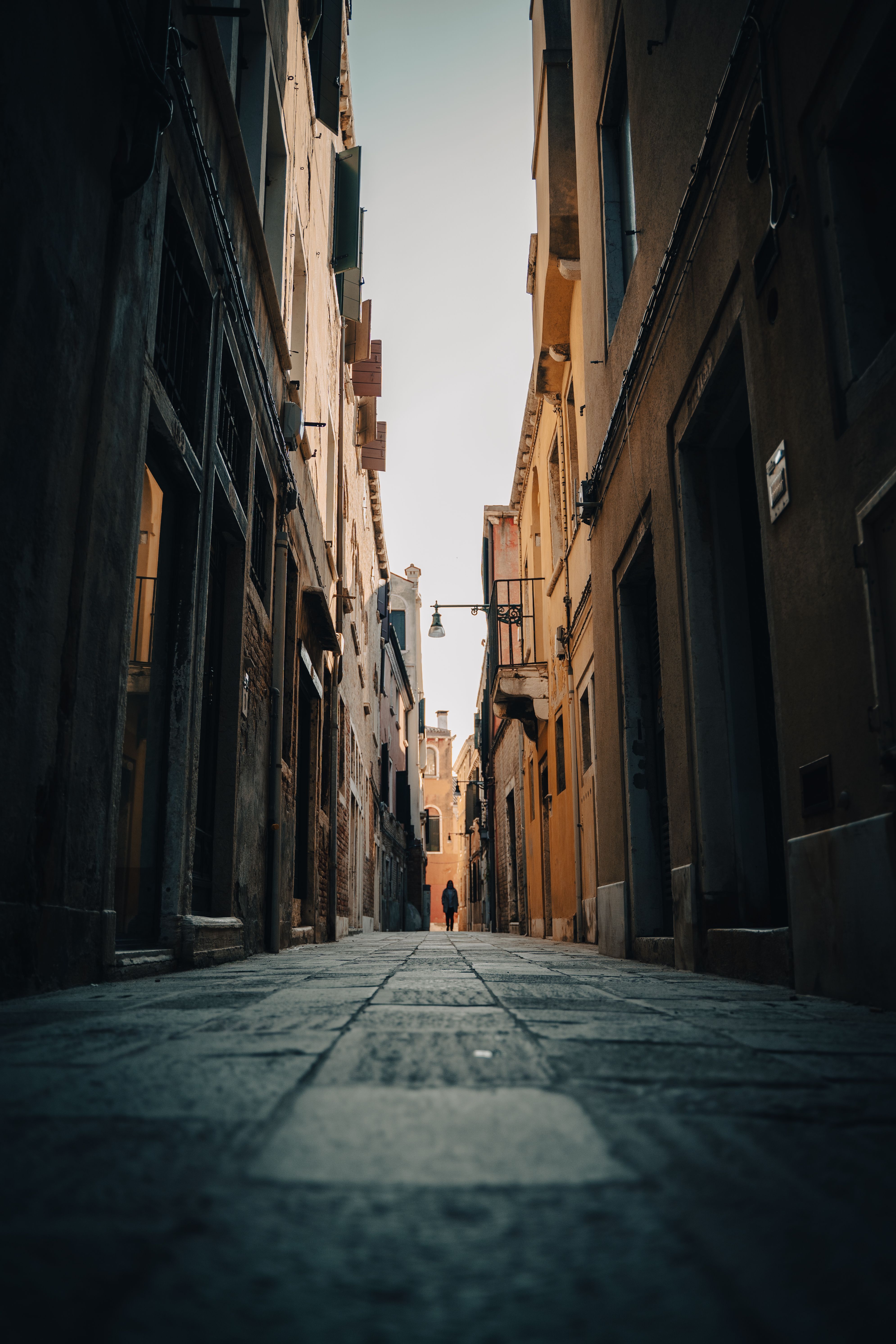 Street Between Buildings · Free Stock Photo
