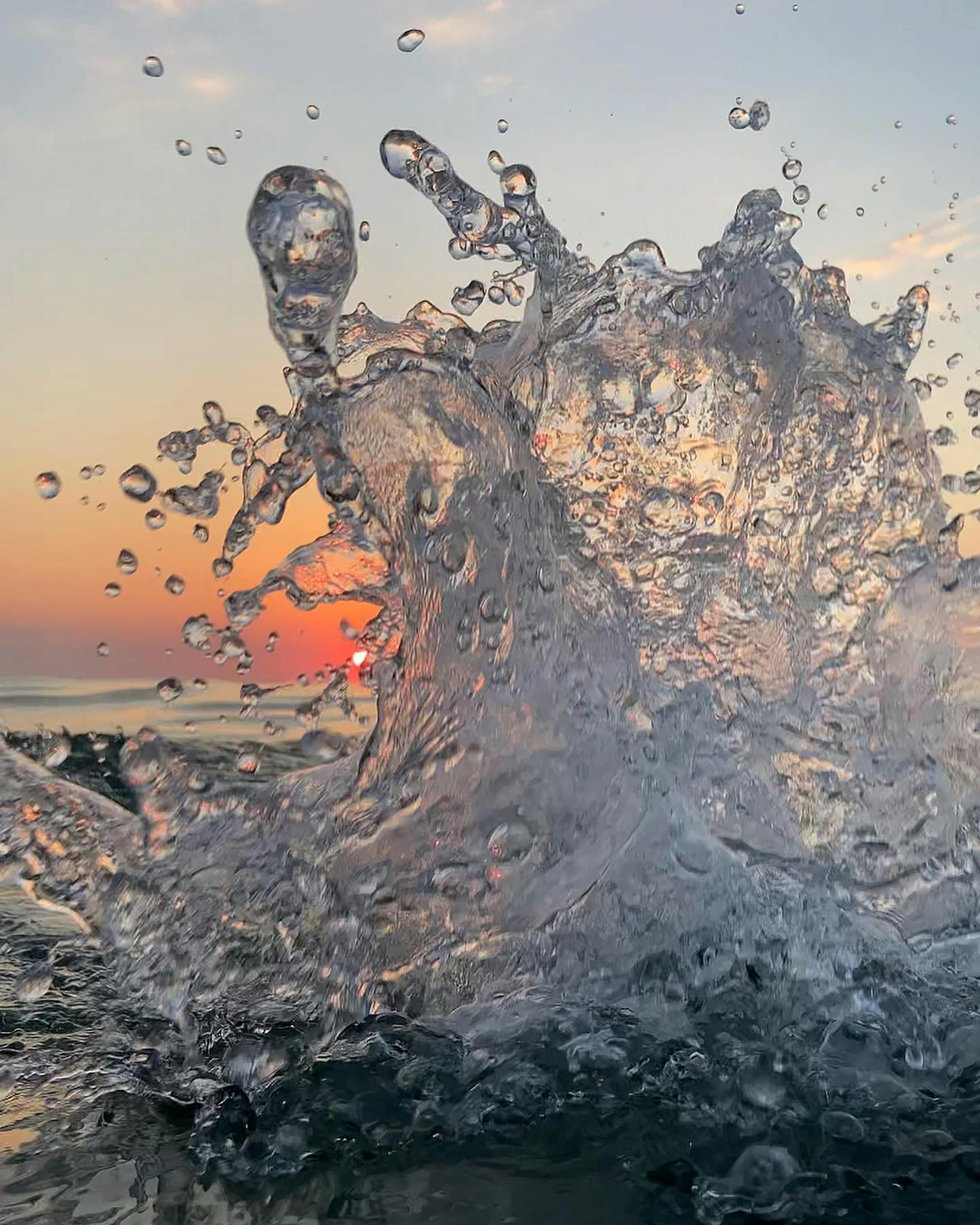 Splashing In Water Photos, Download The BEST Free Splashing In Water ...