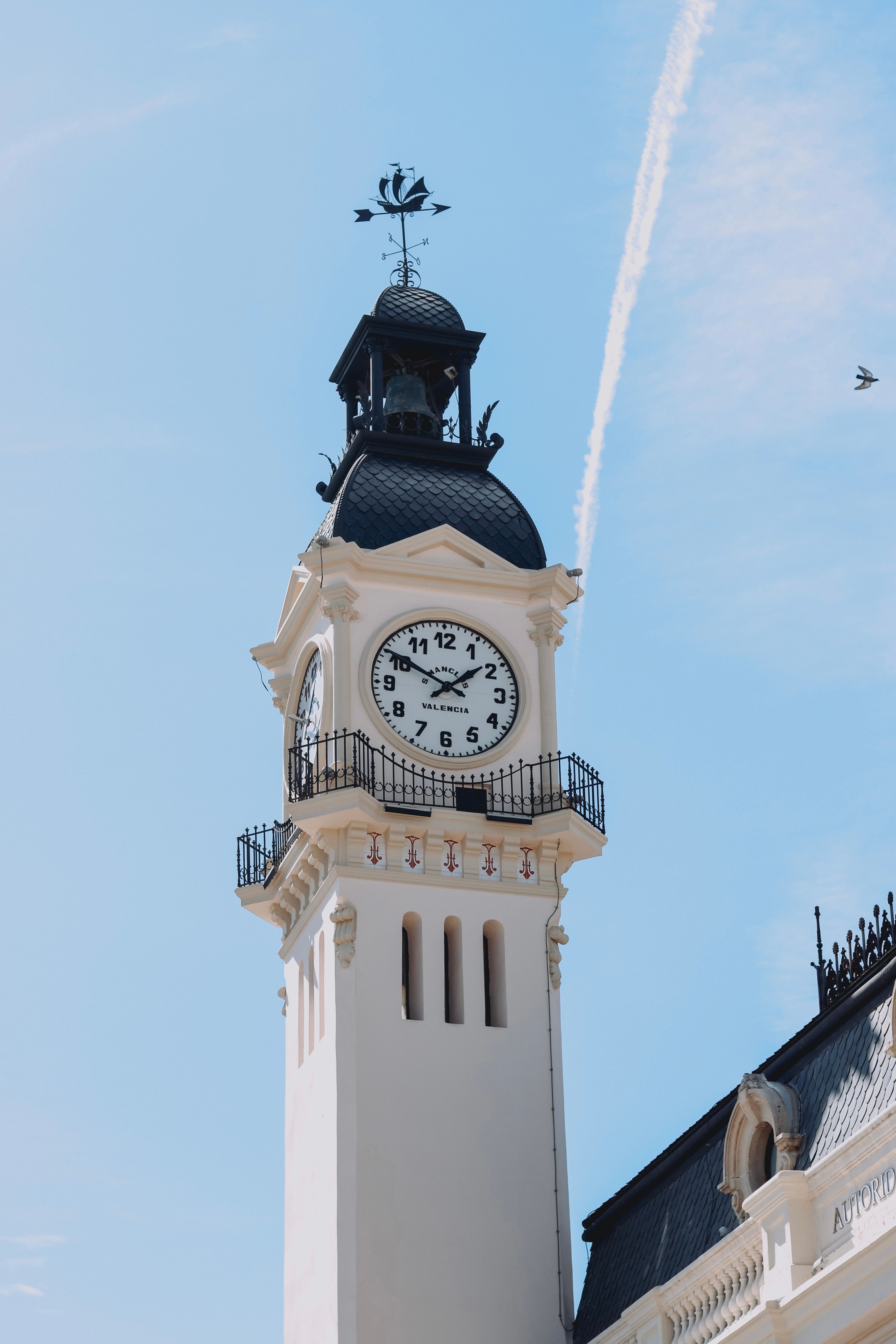 White and Black Clock Tower · Free Stock Photo