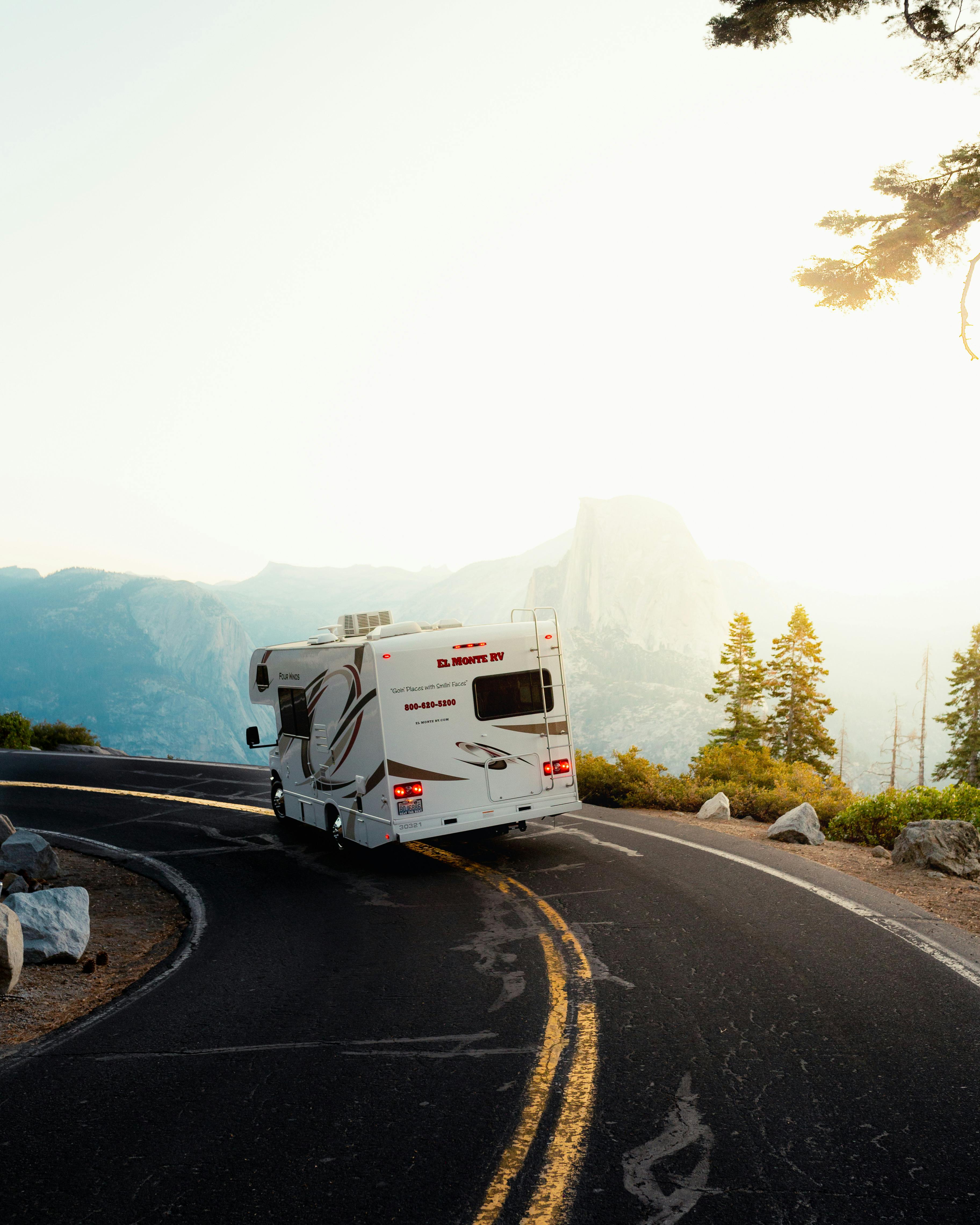 White Van on Road · Free Stock Photo