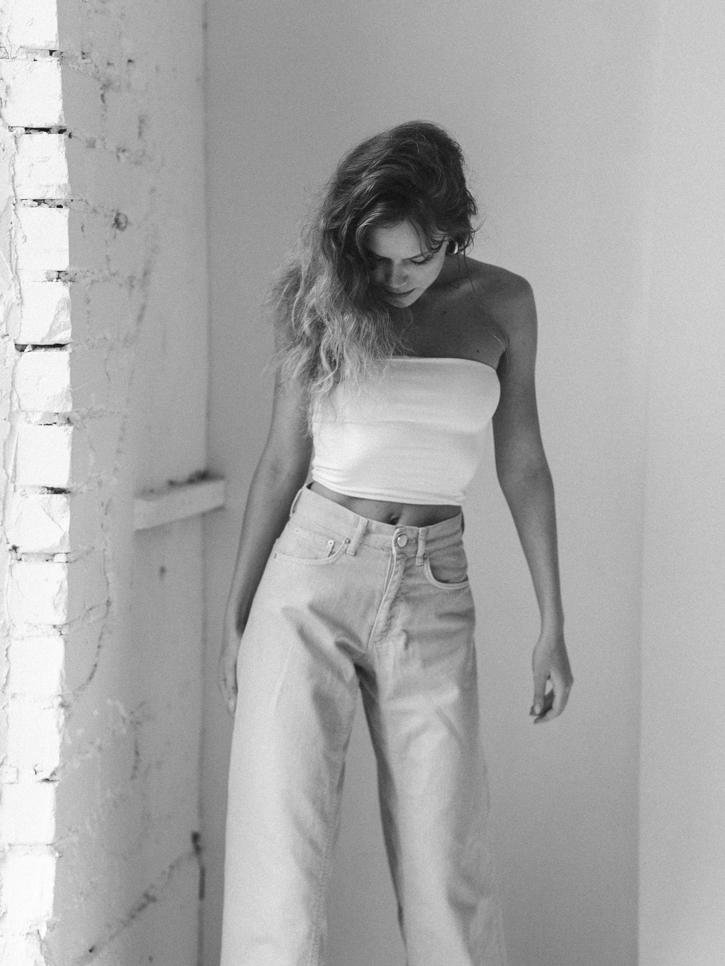 Women with Clothes · Free Stock Photo