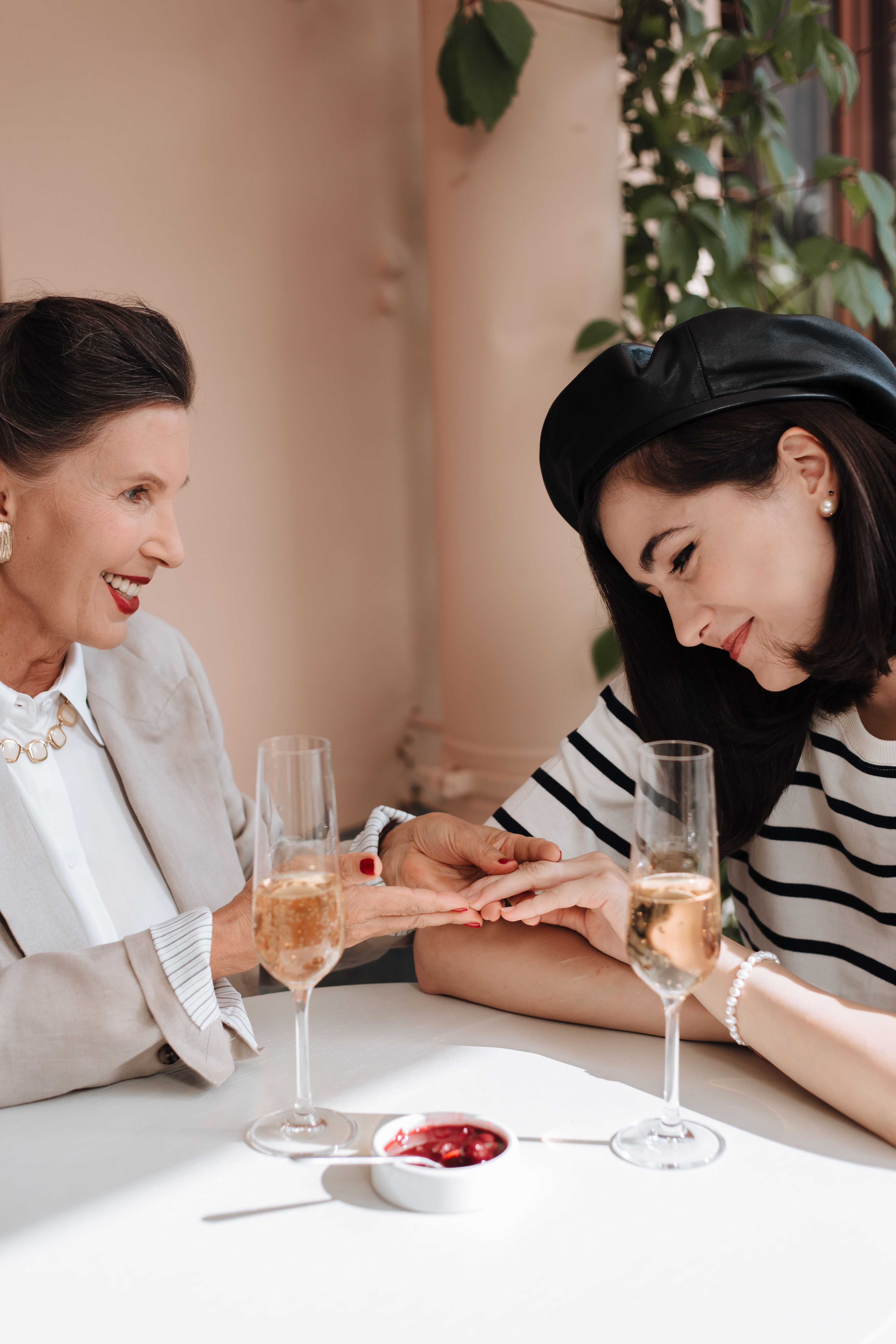 French Communication Photos, Download The BEST Free French ...