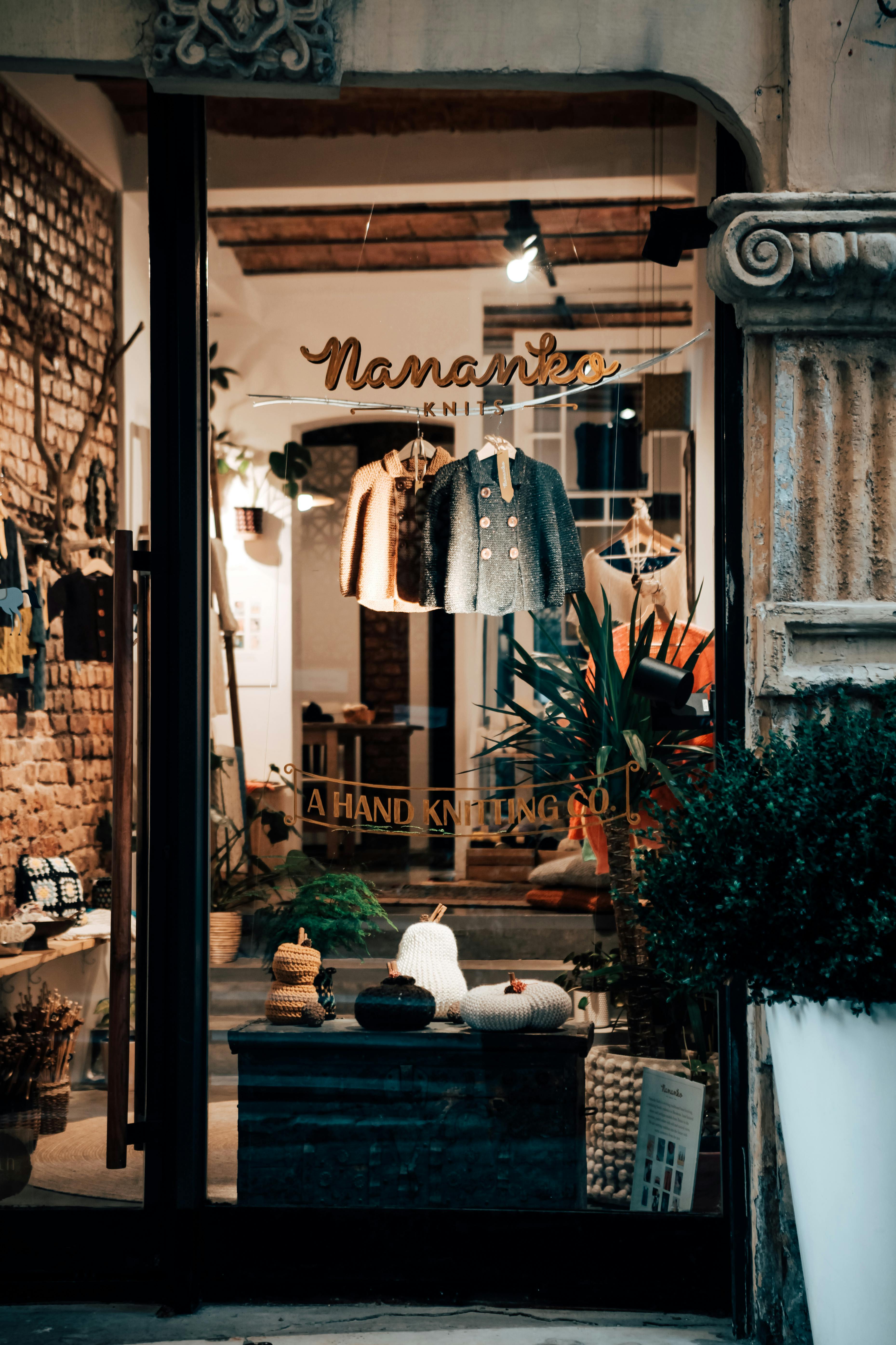 Zara Boutique Photos, Download The BEST Free Zara Boutique Stock Photos ...