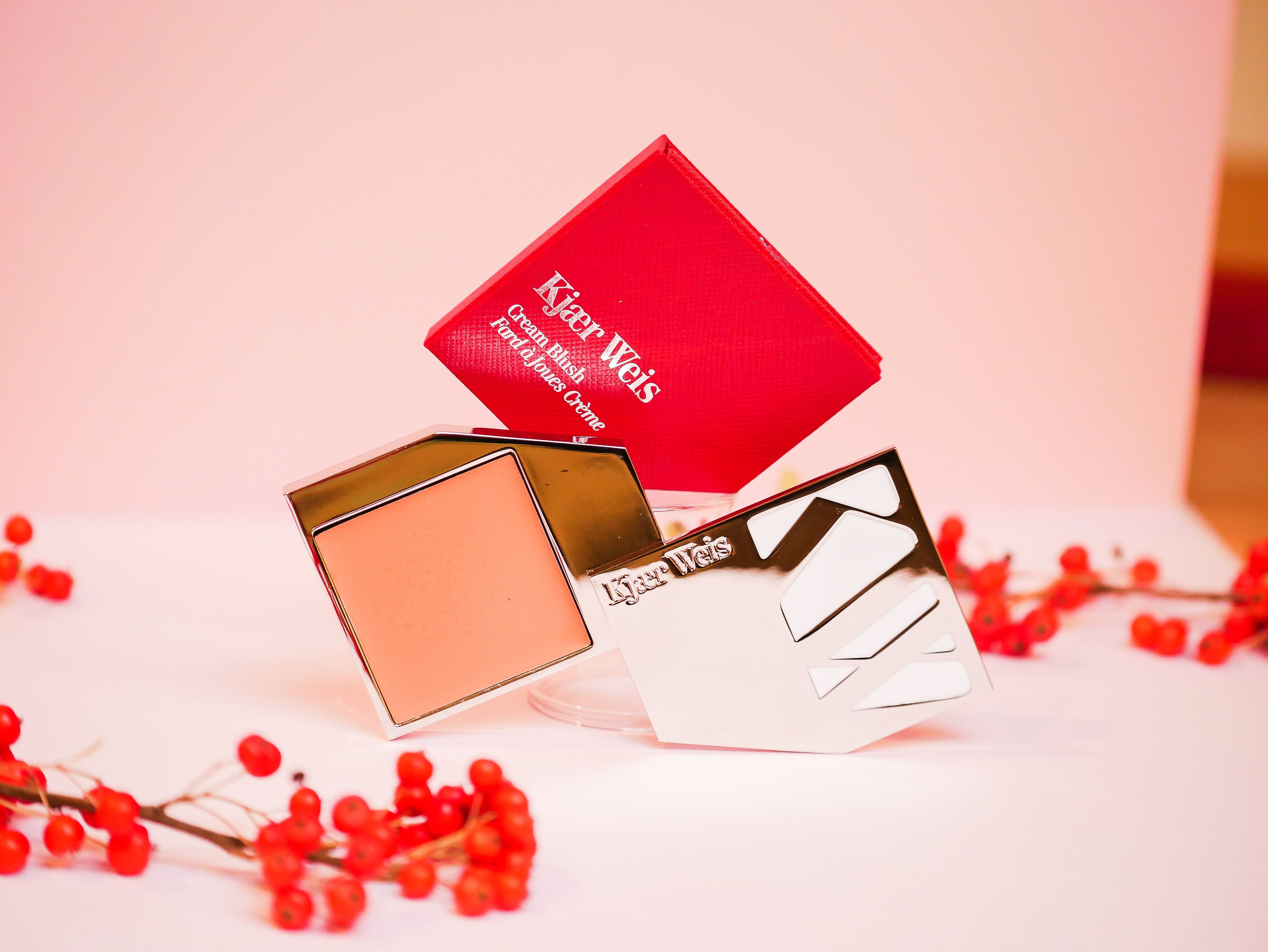 Advertisement Photo of Makeup Blush · Free Stock Photo