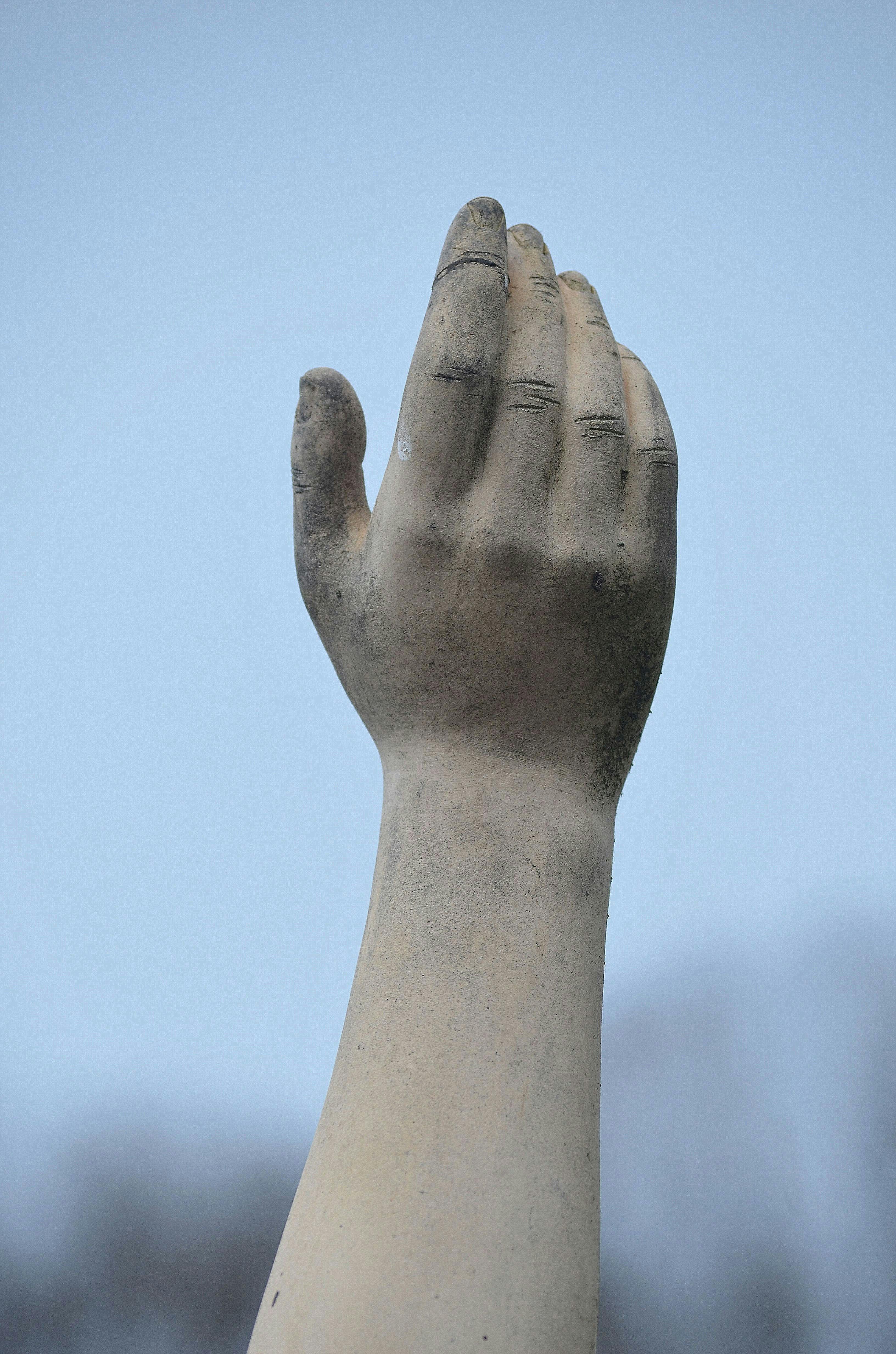 Sculpture of Hand · Free Stock Photo