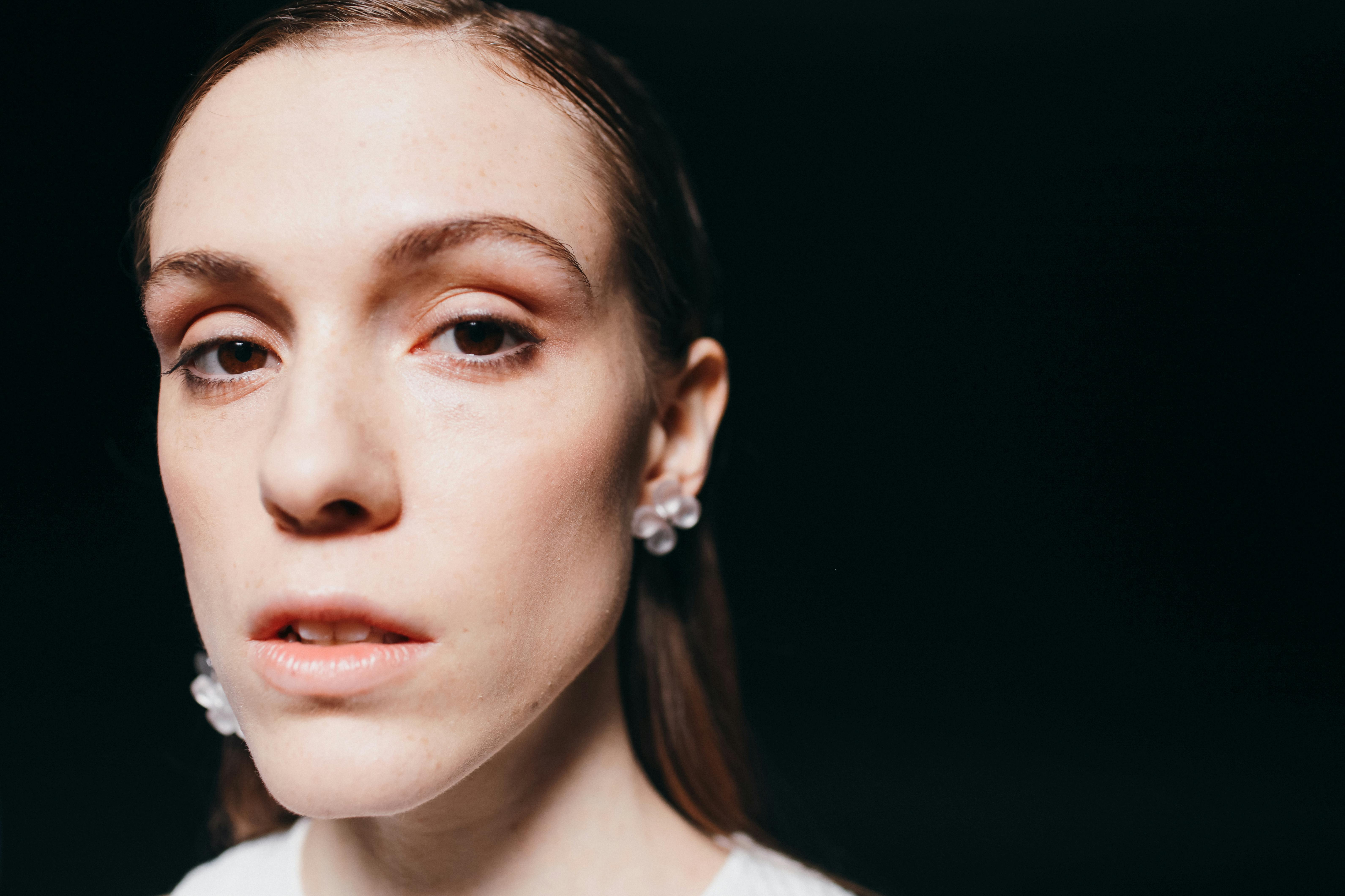 Earings Photos, Download The BEST Free Earings Stock Photos & HD Images