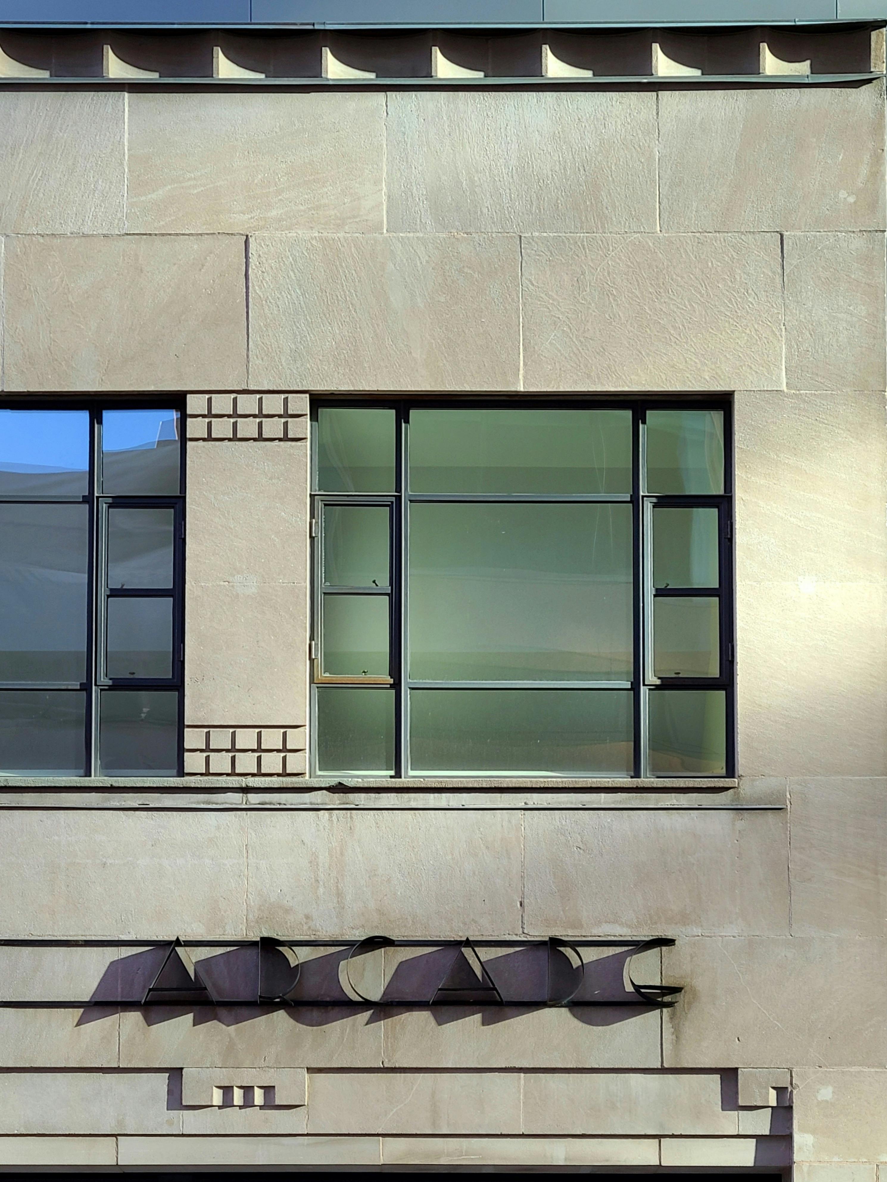 Closed Windows in Building · Free Stock Photo