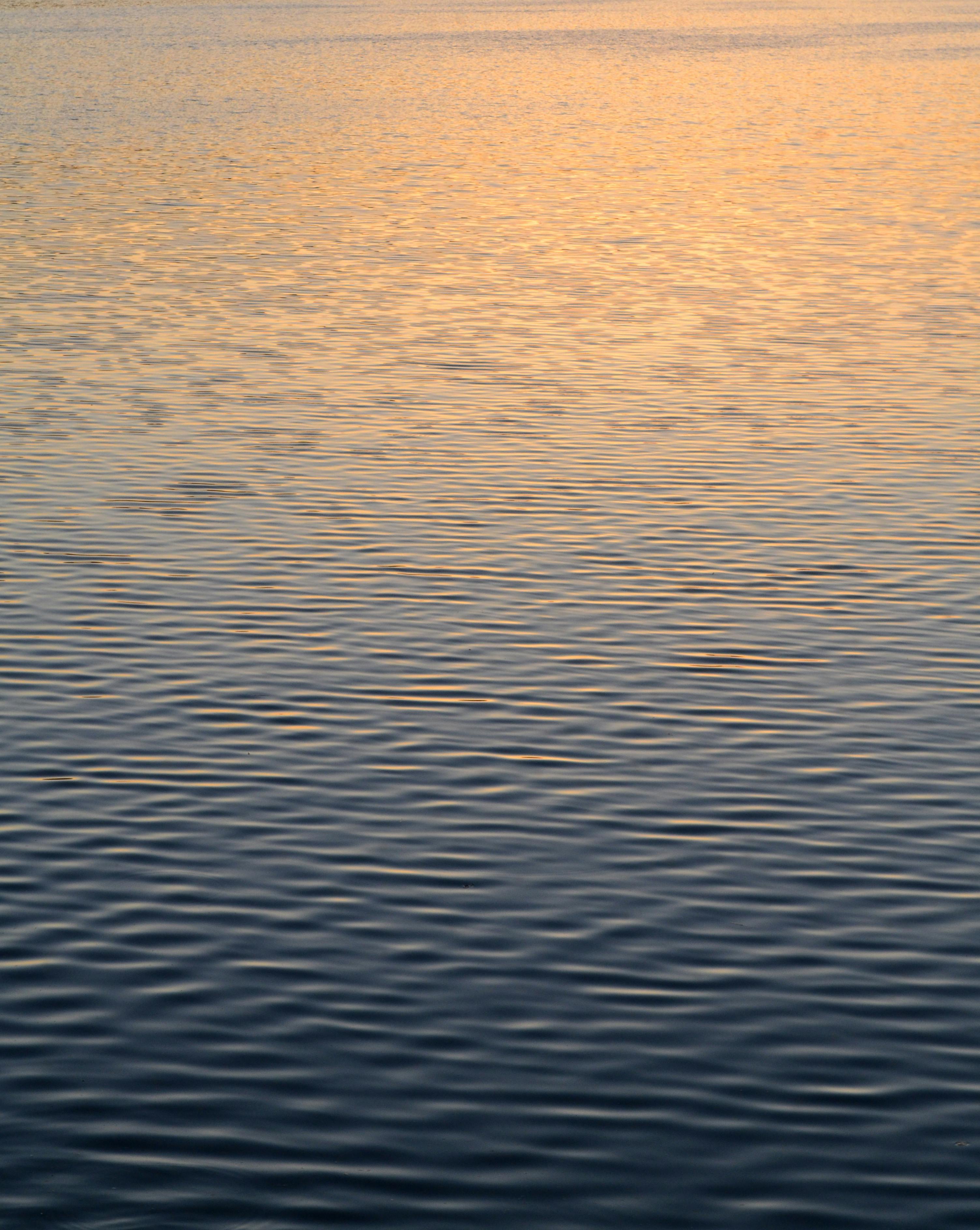 Reflection of Sunset in the Sea · Free Stock Photo