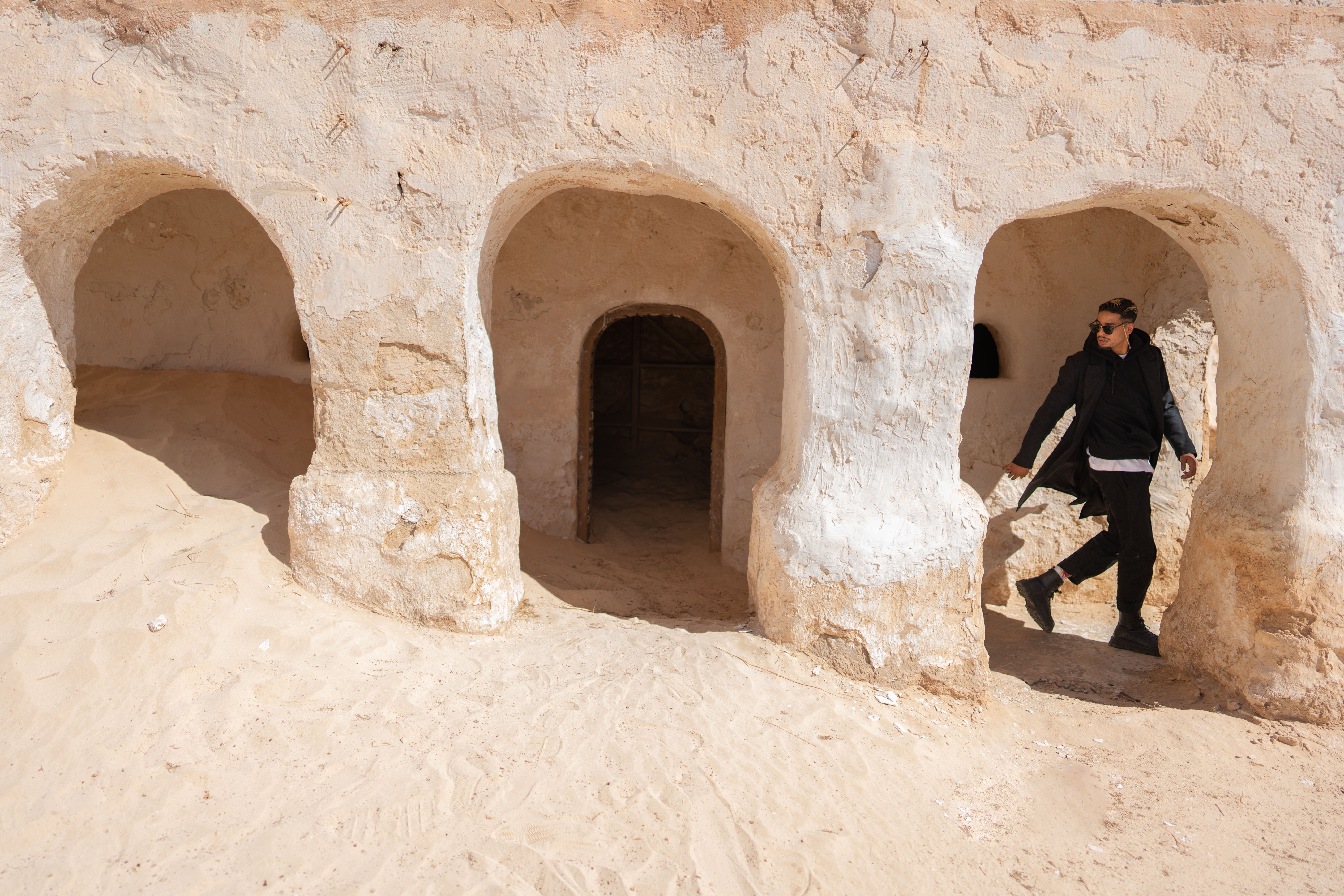 Building Sand Caves Photos, Download The BEST Free Building Sand Caves ...