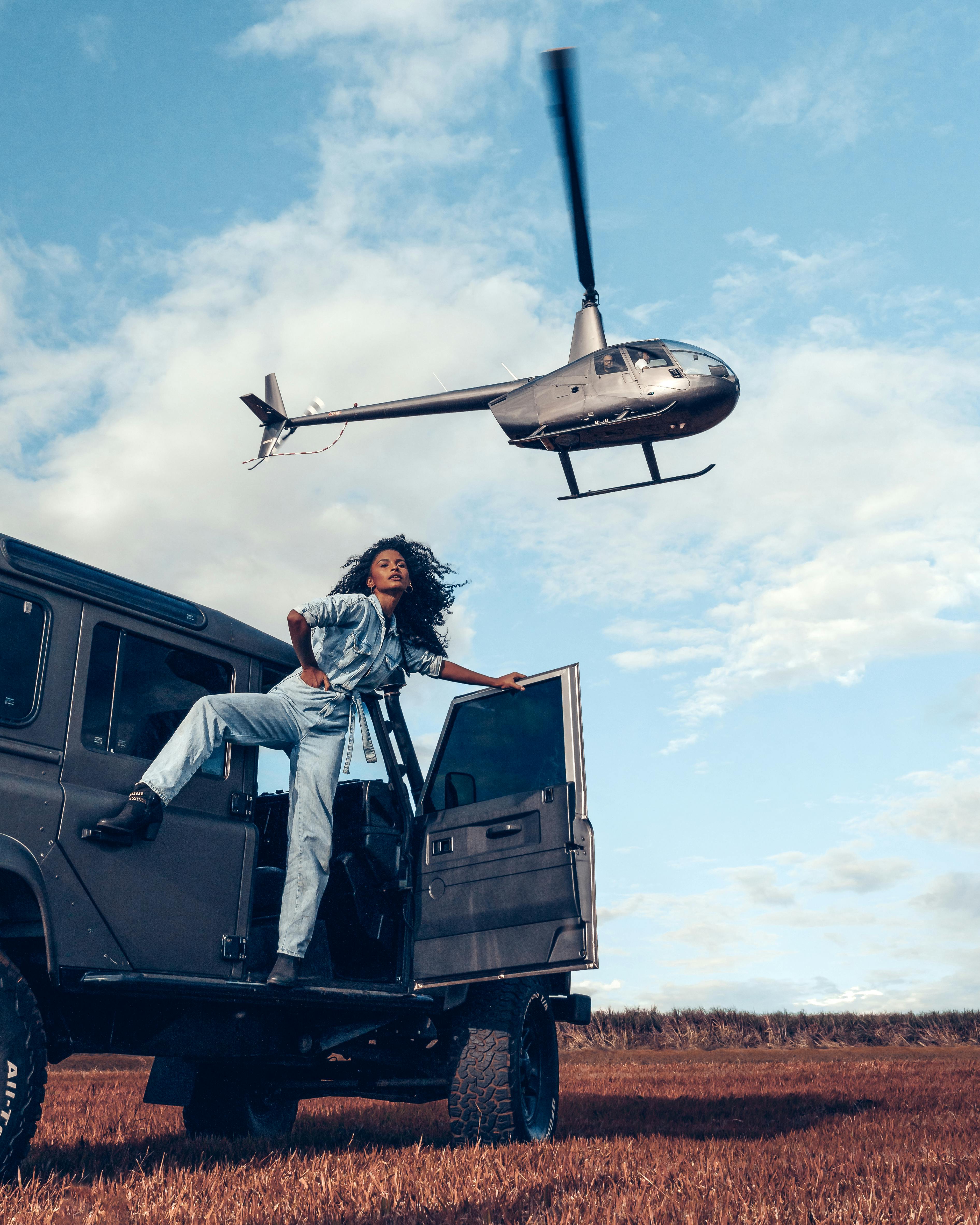 Flying Jeep Photos, Download The BEST Free Flying Jeep Stock Photos ...