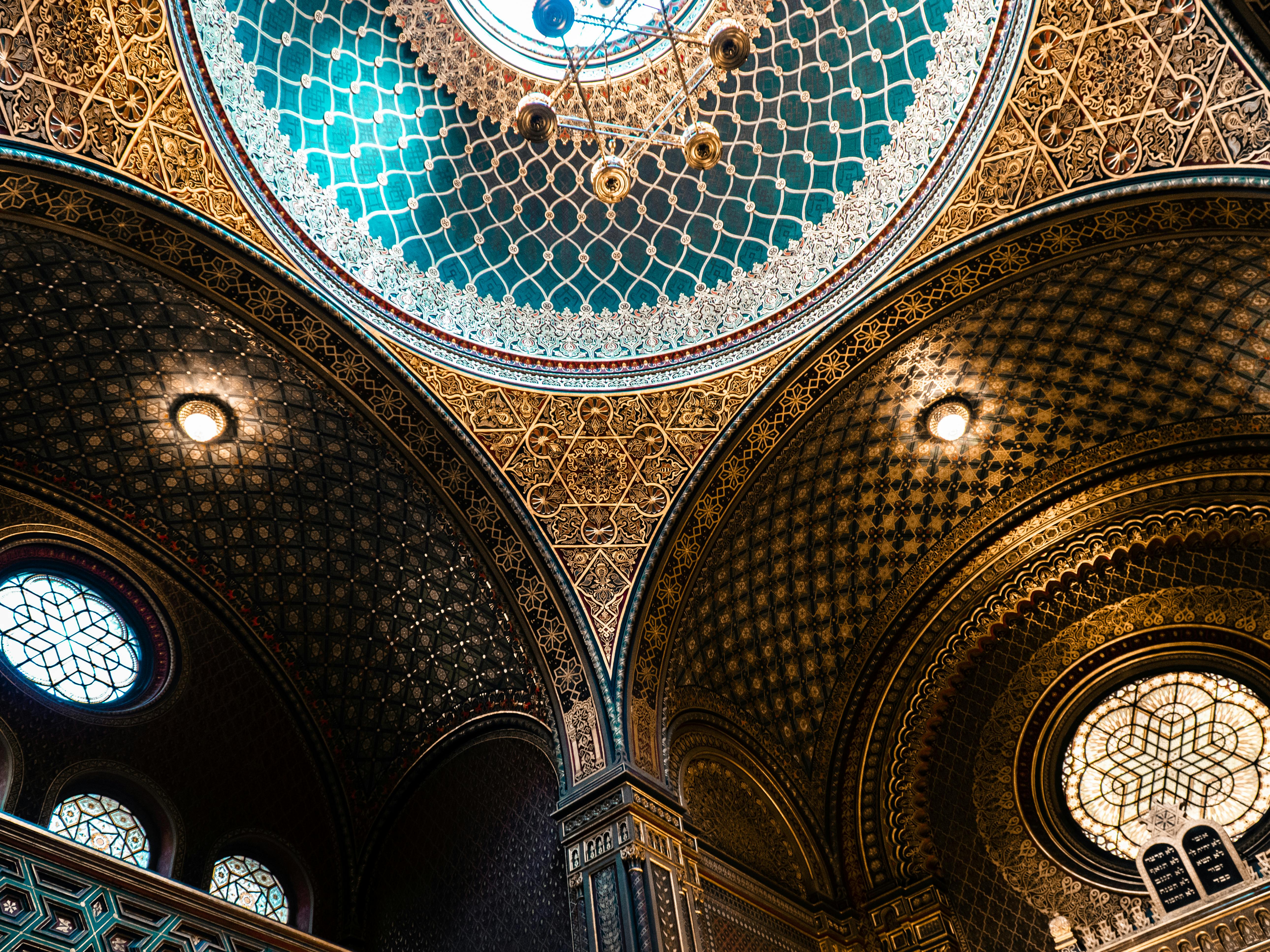 The Ceiling of the Spanish Synagogue in Czechia · Free Stock Photo