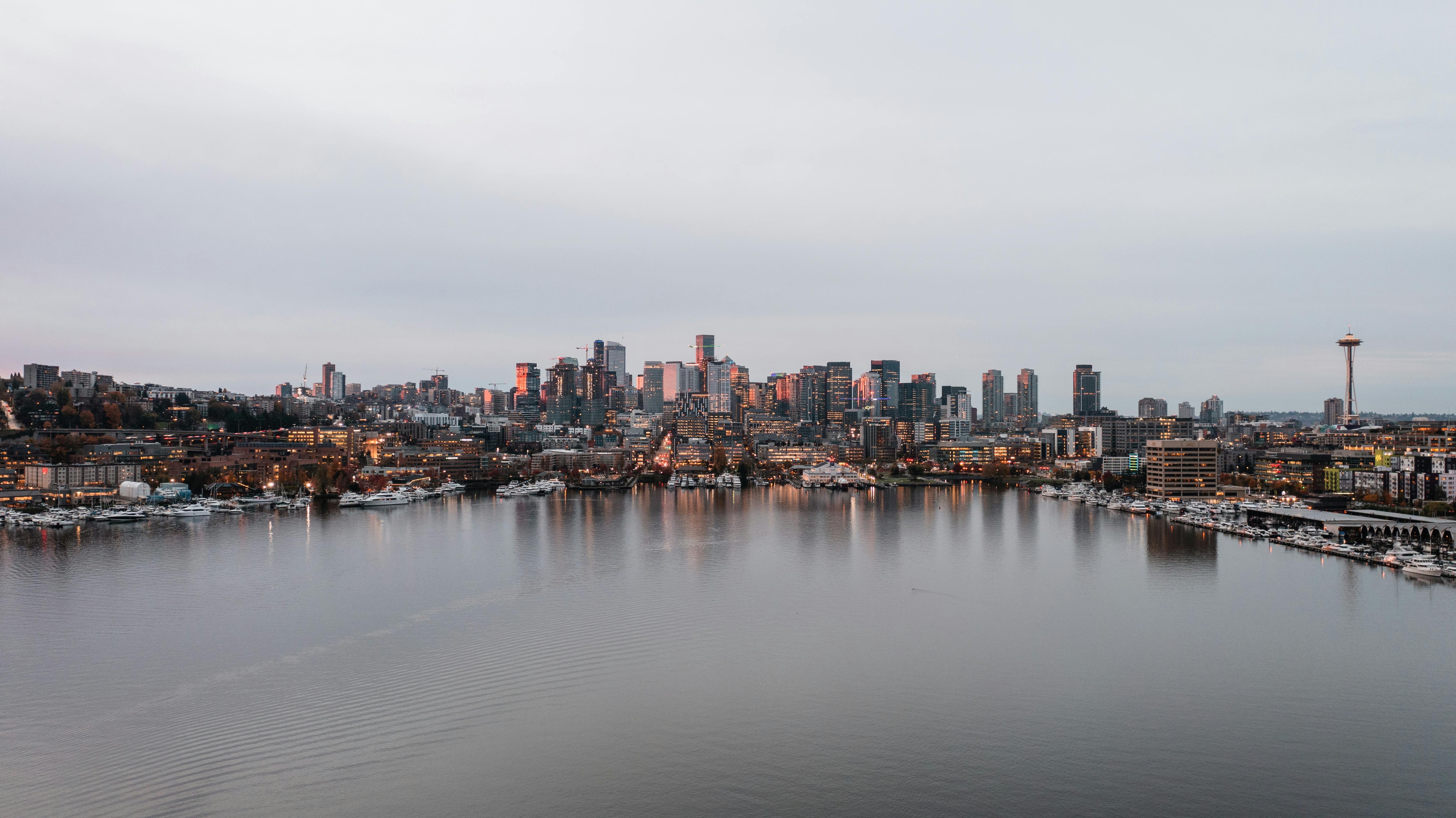 Body of Water Near High Rise Buildings · Free Stock Photo
