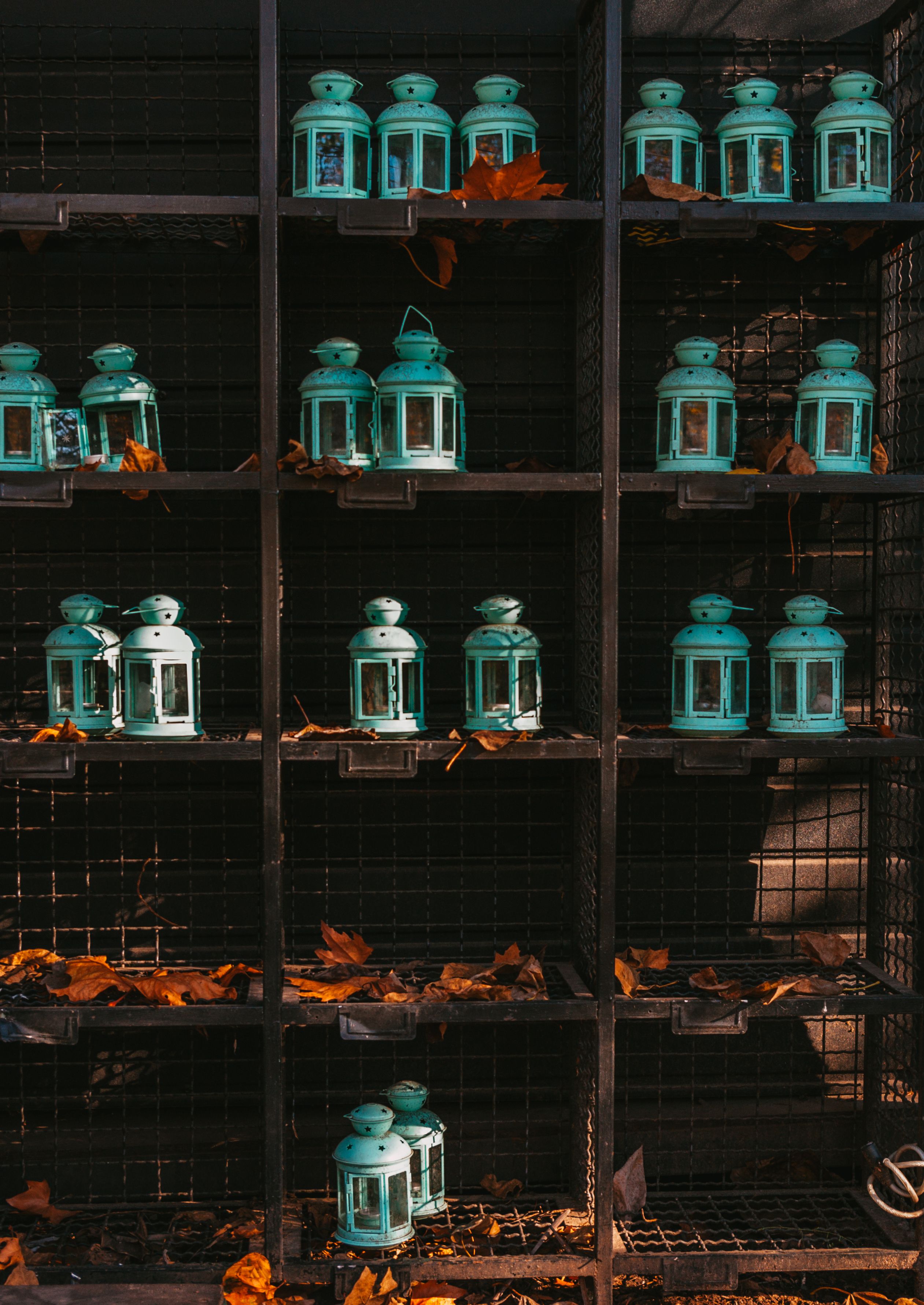 Modern Lanterns · Free Stock Photo