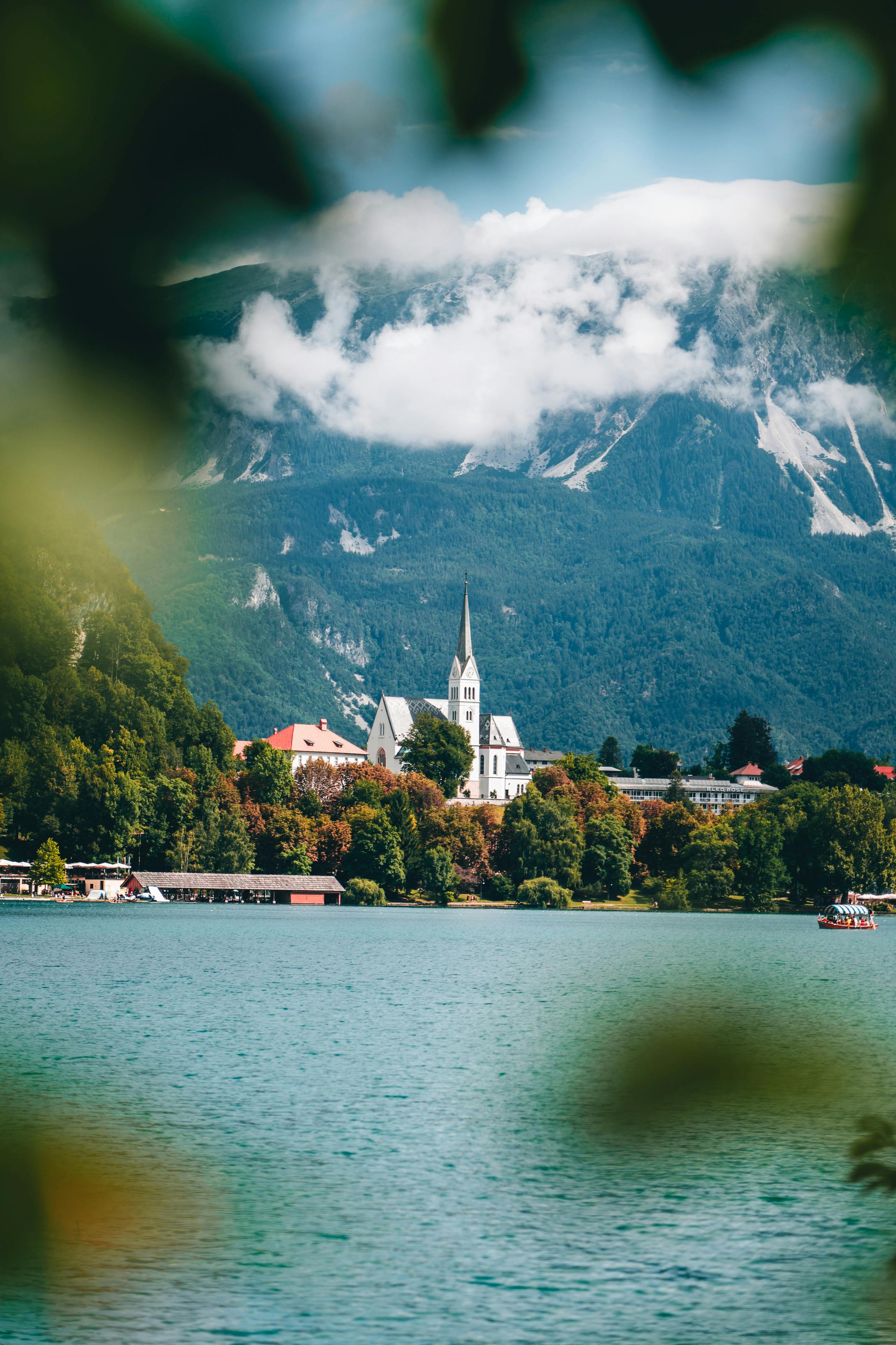 Lake Side View Photos, Download The BEST Free Lake Side View Stock ...