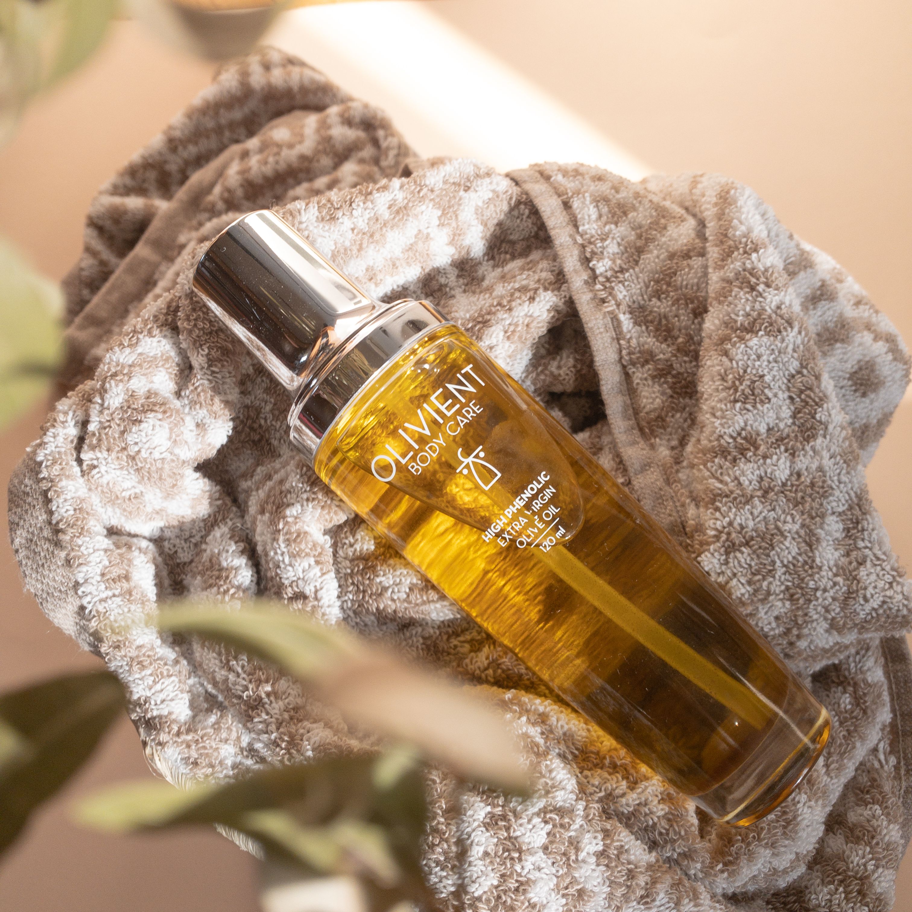 Close-up of a Body Oil in a Bottle · Free Stock Photo