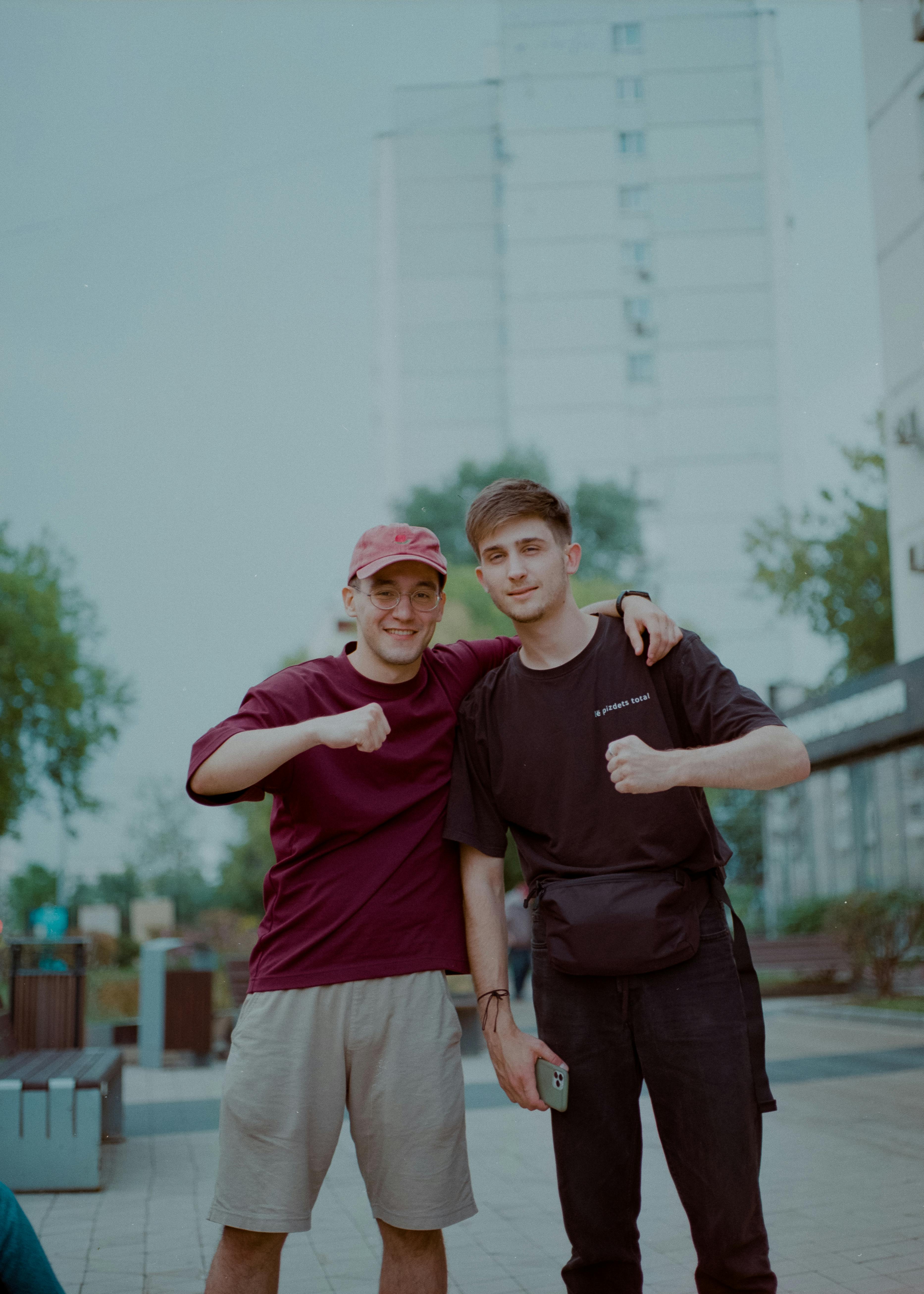 Brothers Hug Photos, Download The BEST Free Brothers Hug Stock Photos ...