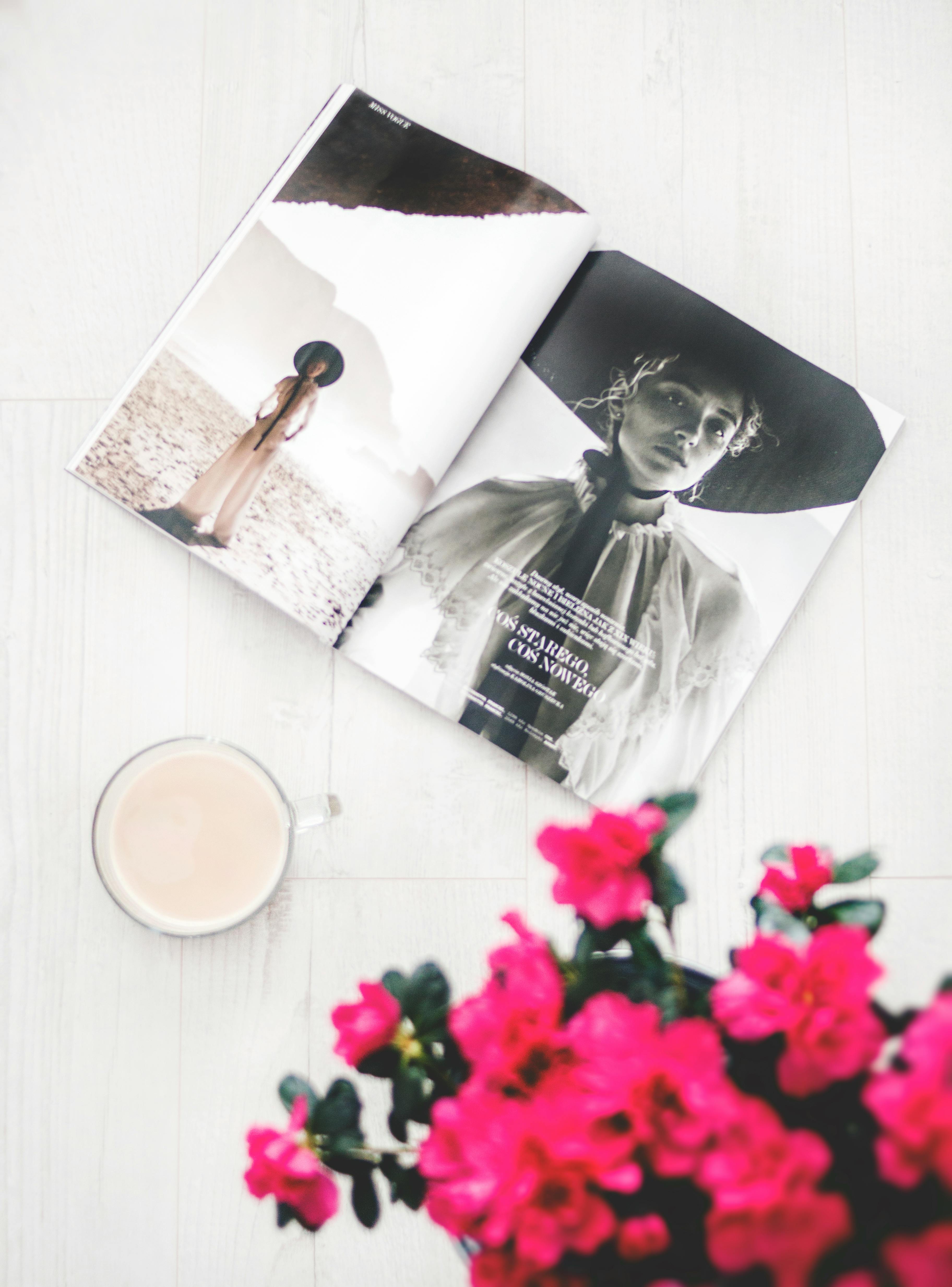 Magazine Photos, Download The BEST Free Magazine Stock Photos & HD Images