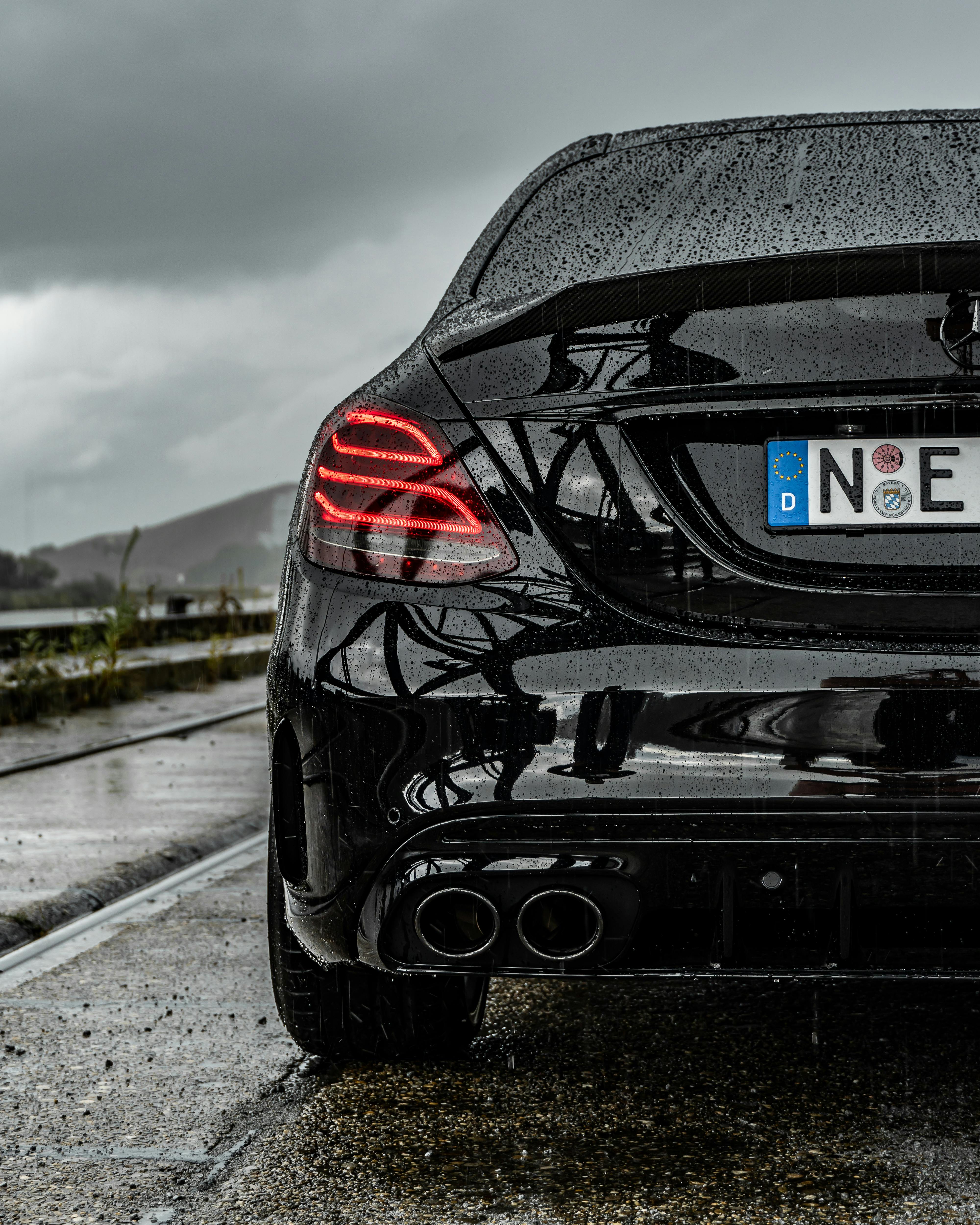 Black Car on the Road · Free Stock Photo