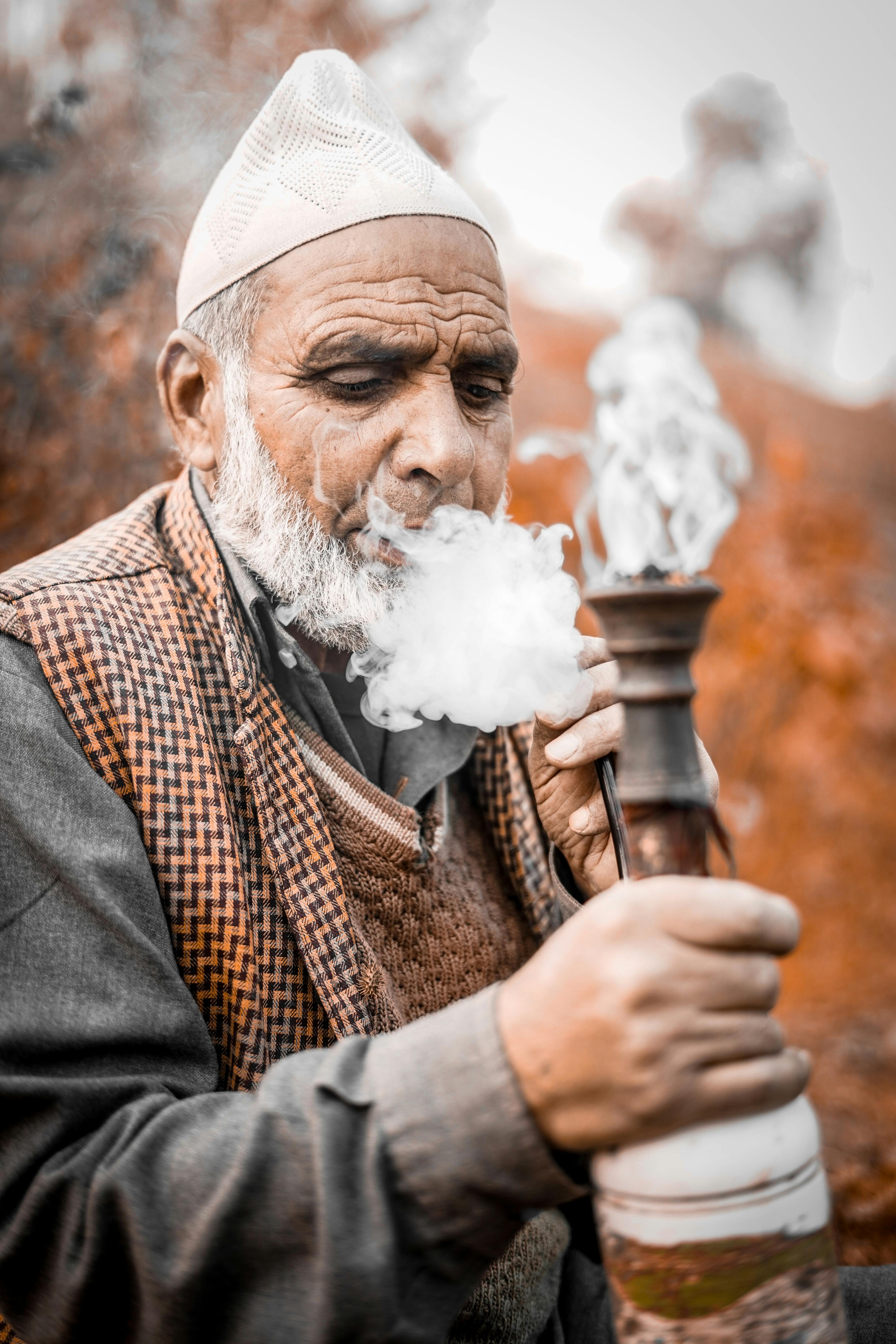 Shisha And Man Photos, Download The BEST Free Shisha And Man Stock ...