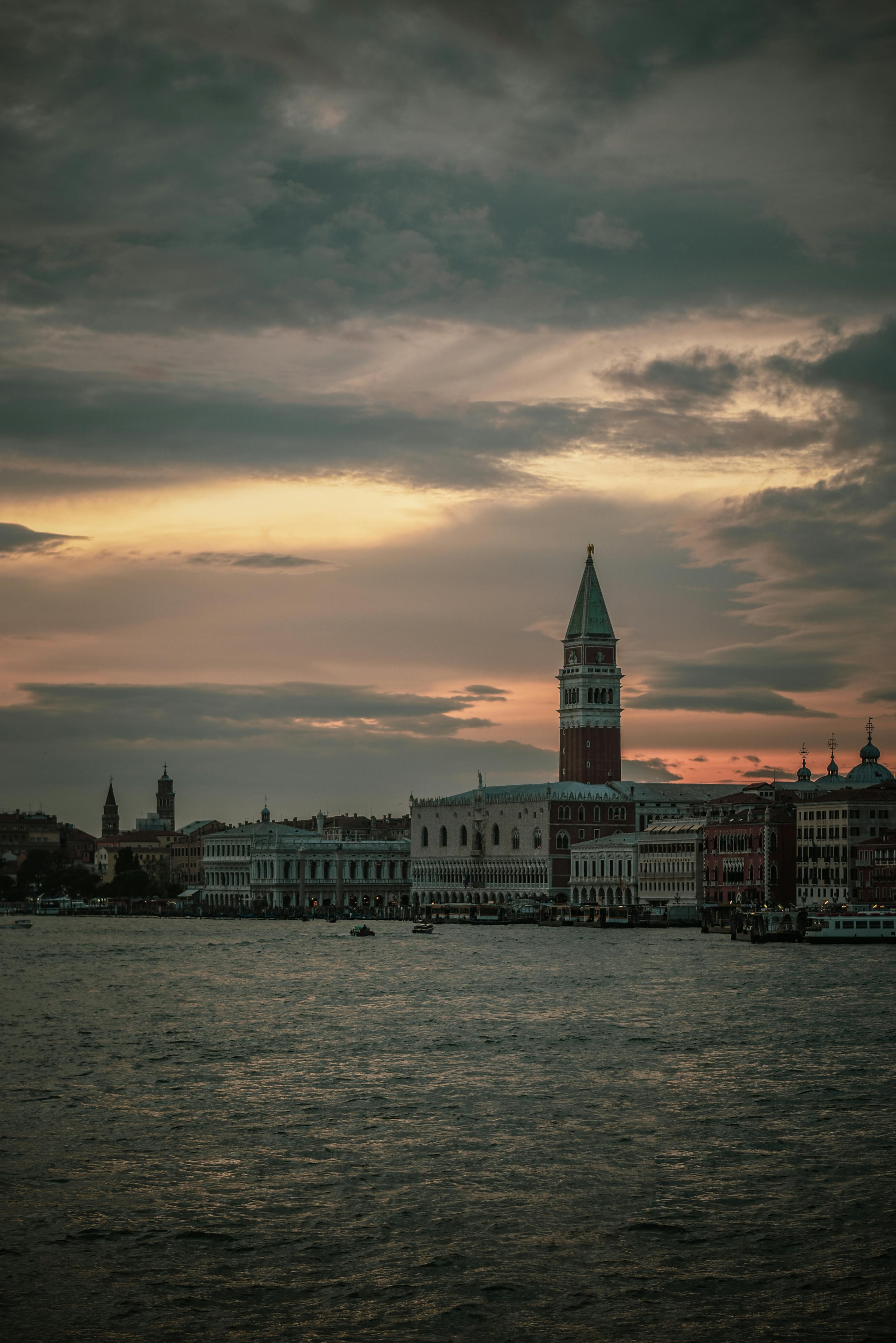 Eko Pearl Towers Photos, Download Free Eko Pearl Towers Stock Photos ...