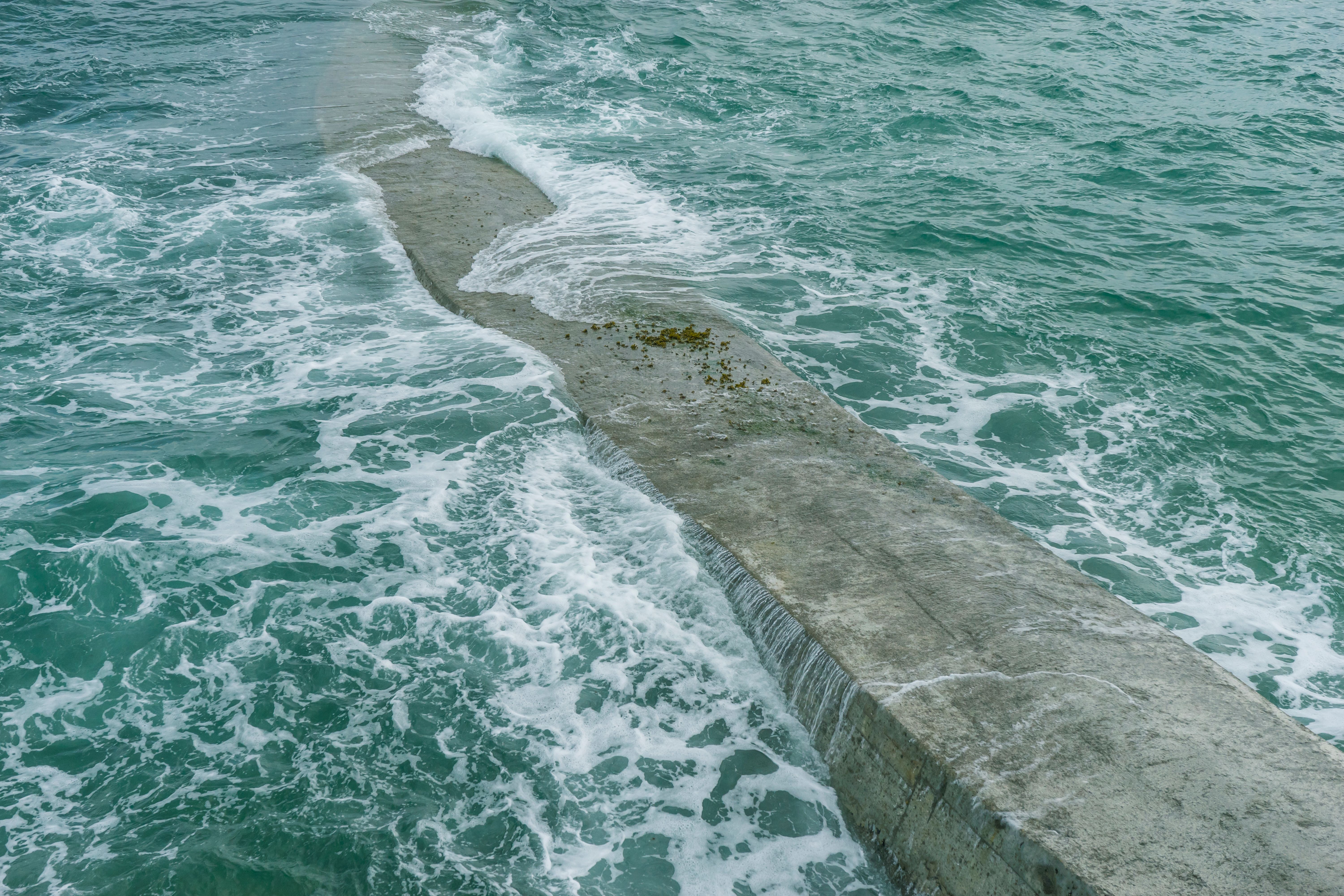 Gray Concrete in the Sea · Free Stock Photo