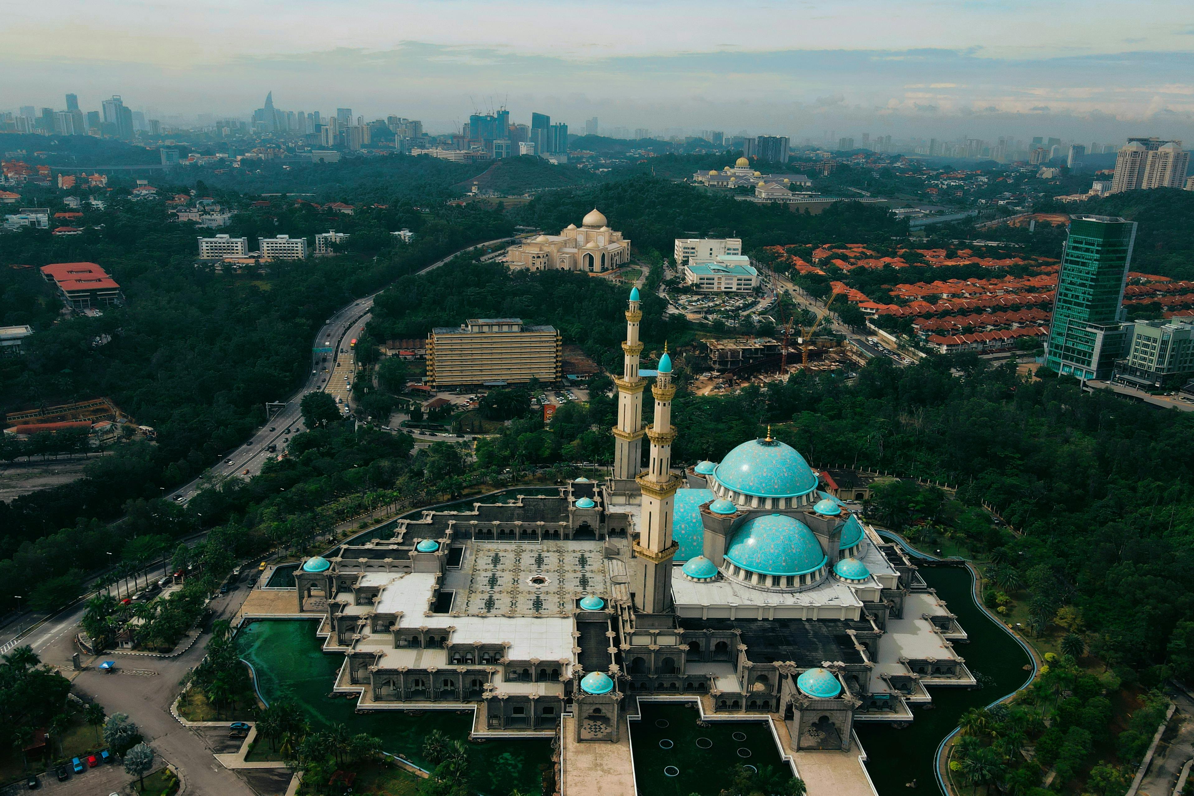 Drone Photography of the Federal Territory Mosque · Free Stock Photo