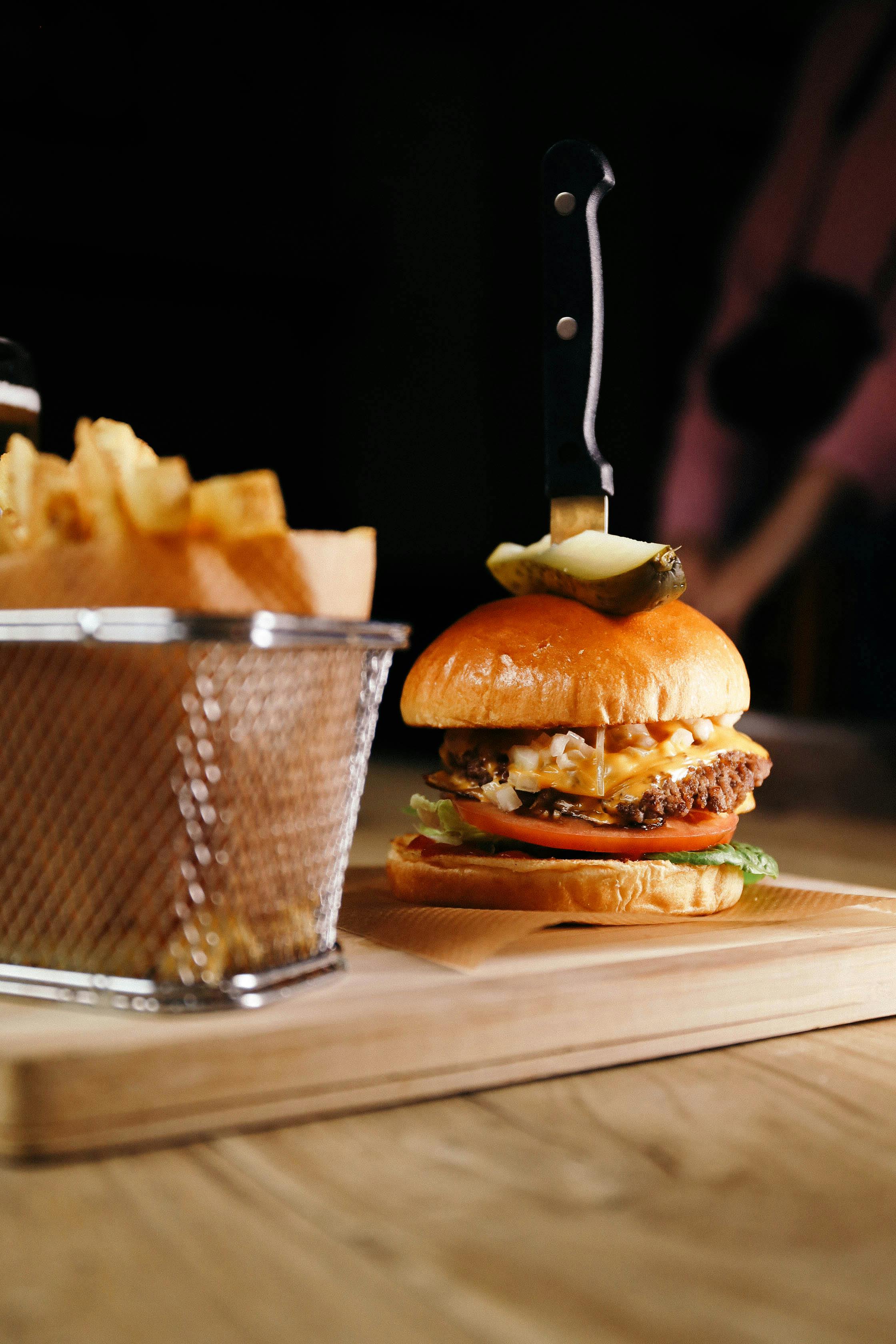 Best Burger Presentation Photos, Download The BEST Free Best Burger ...