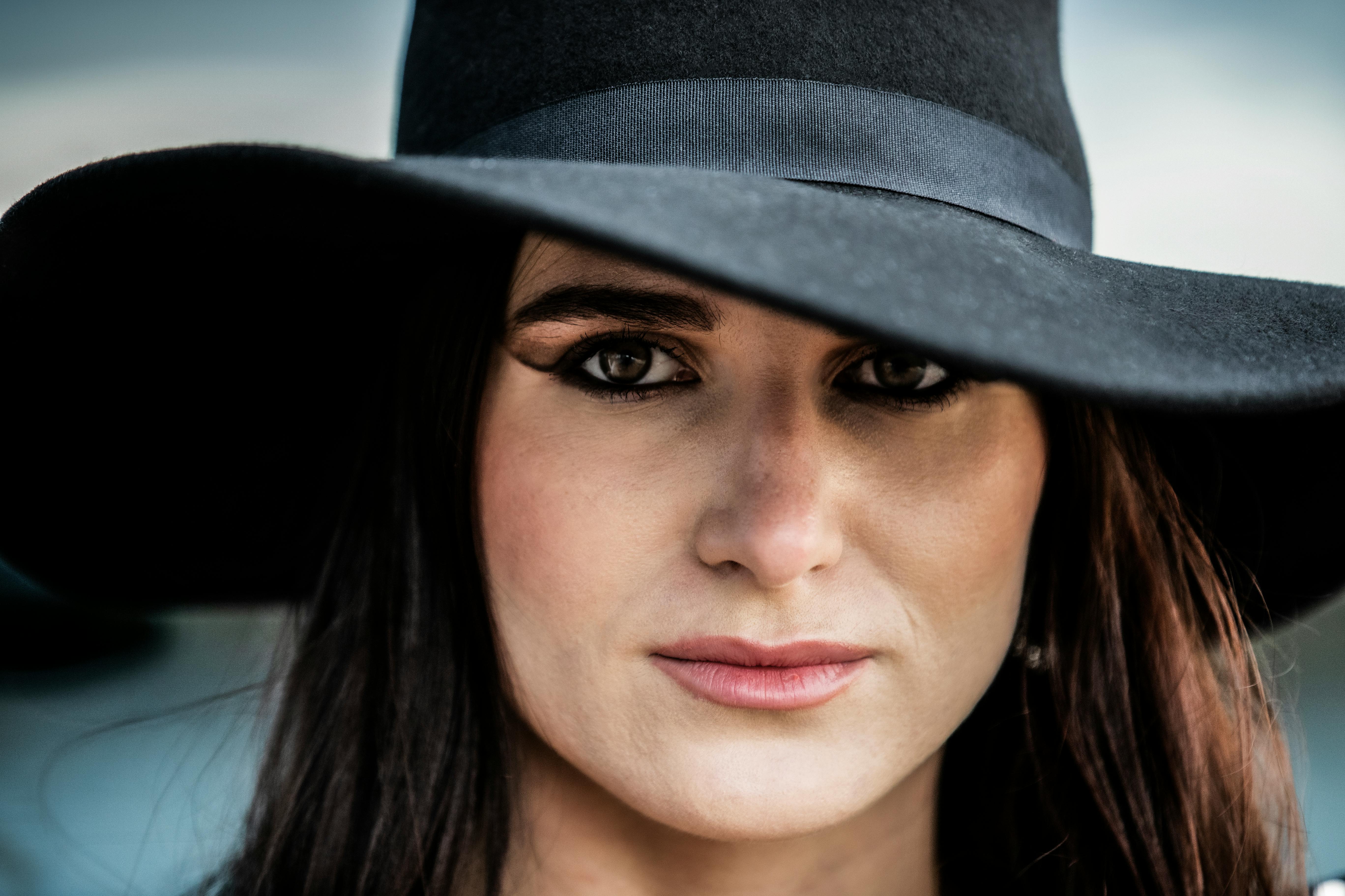 Russian Beautiful Girl Pick Up Photos, Download The BEST Free Russian ...