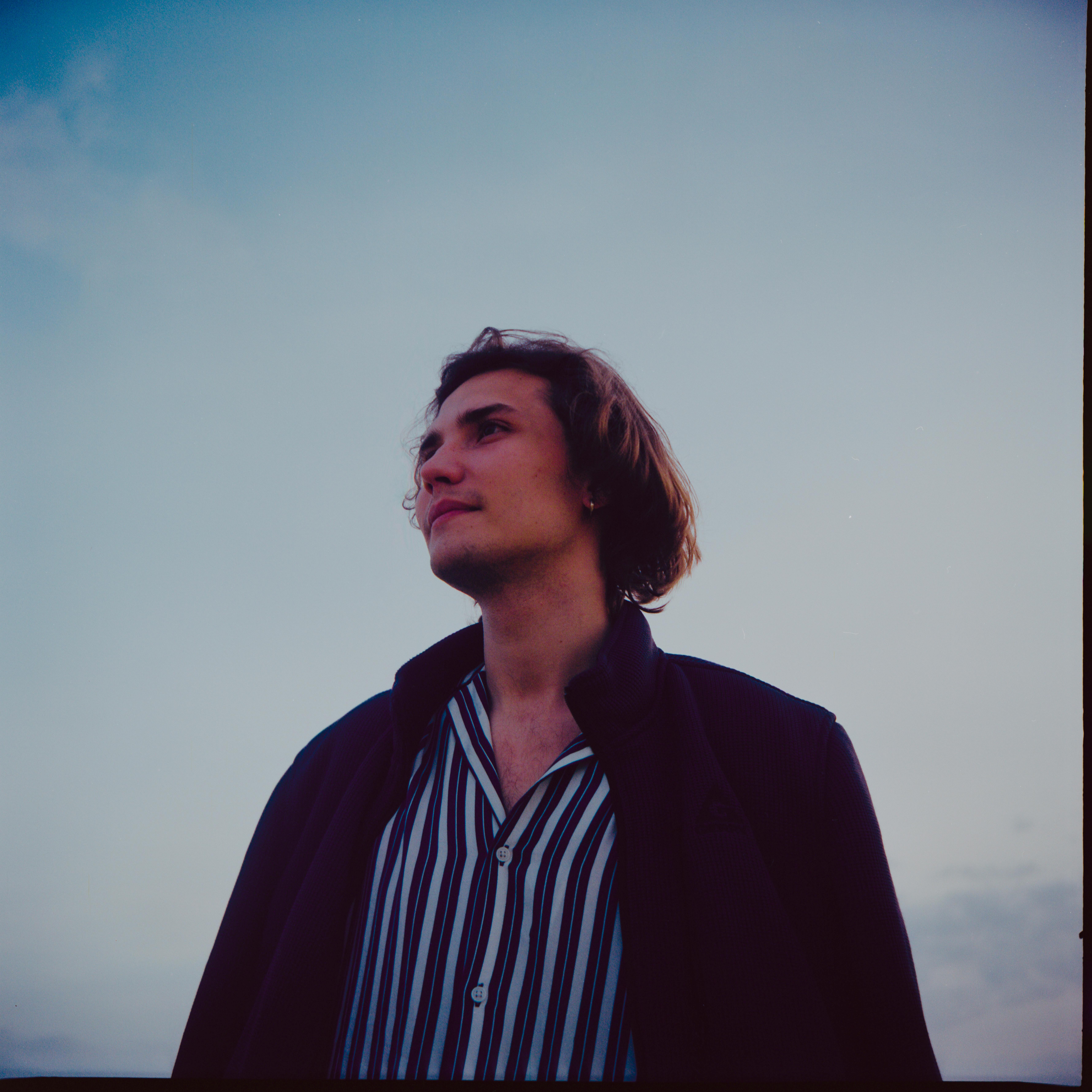 Low Quality Man Photo Photos, Download The BEST Free Low Quality Man ...