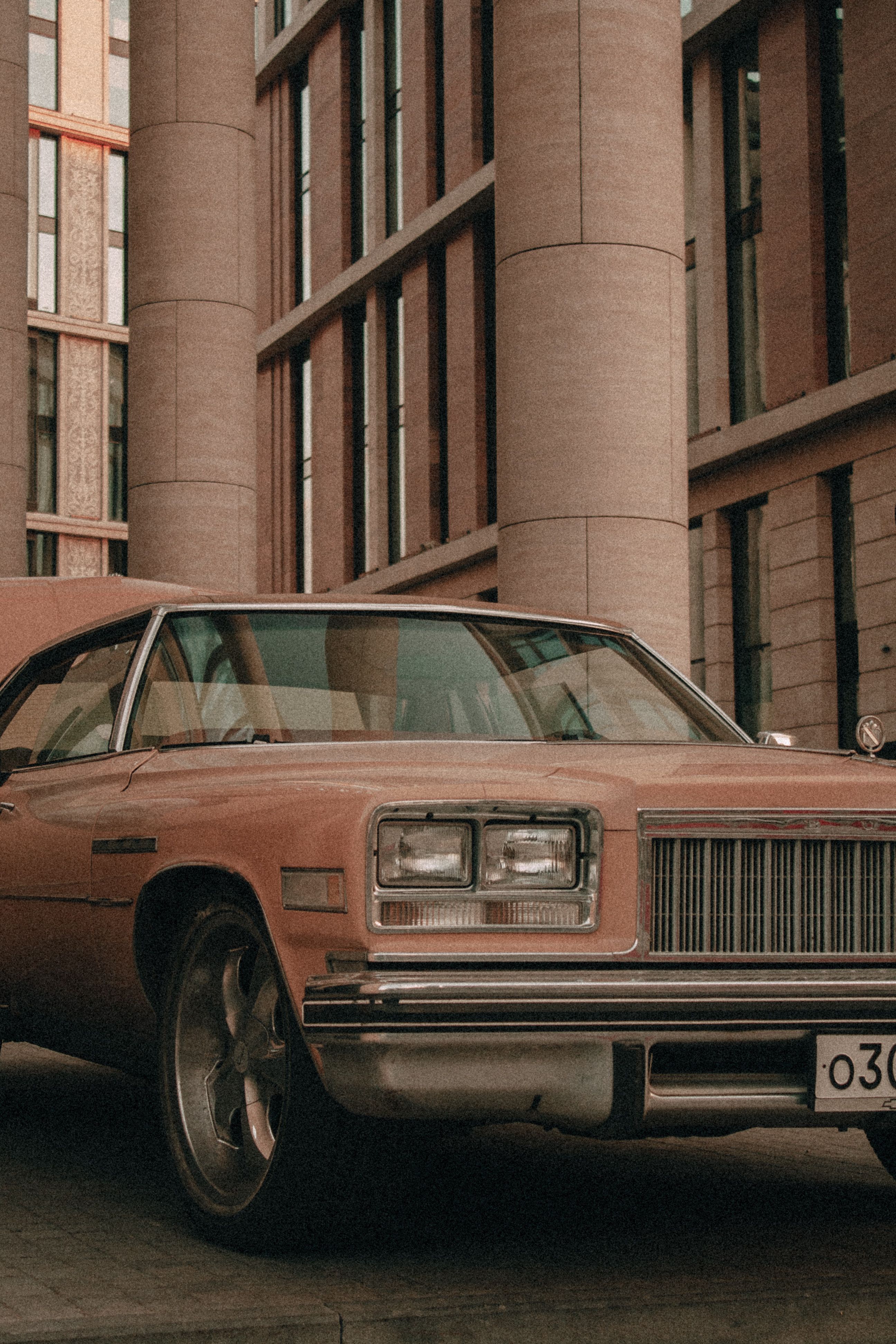 Luxury Car Stopping In Front Of A Building Photos, Download The BEST ...