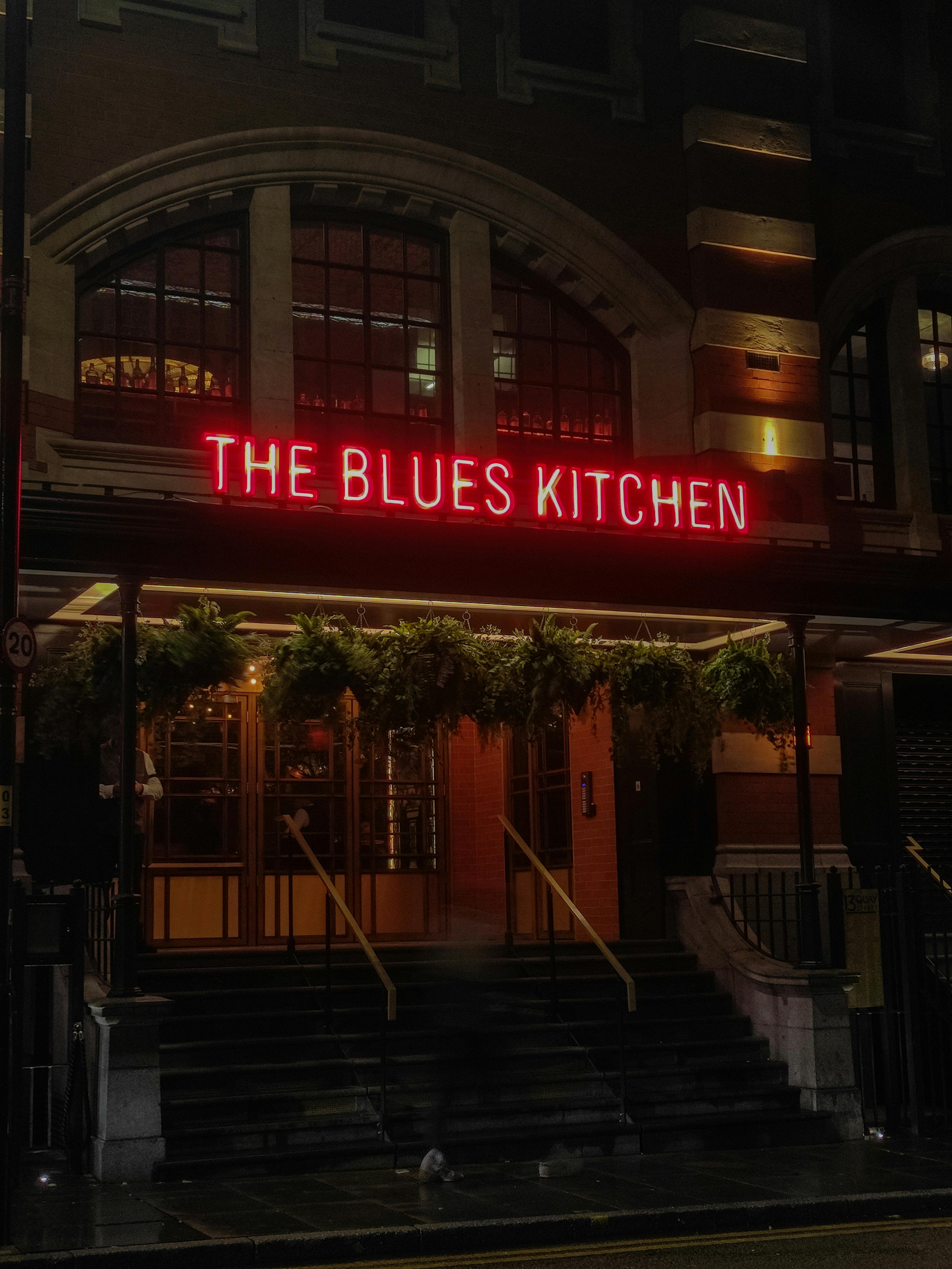 Red Neon Signage of a Restaurant at Night · Free Stock Photo