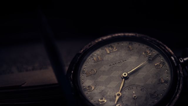 Quartz Watch Accuracy: Key Factors Affecting Precision
