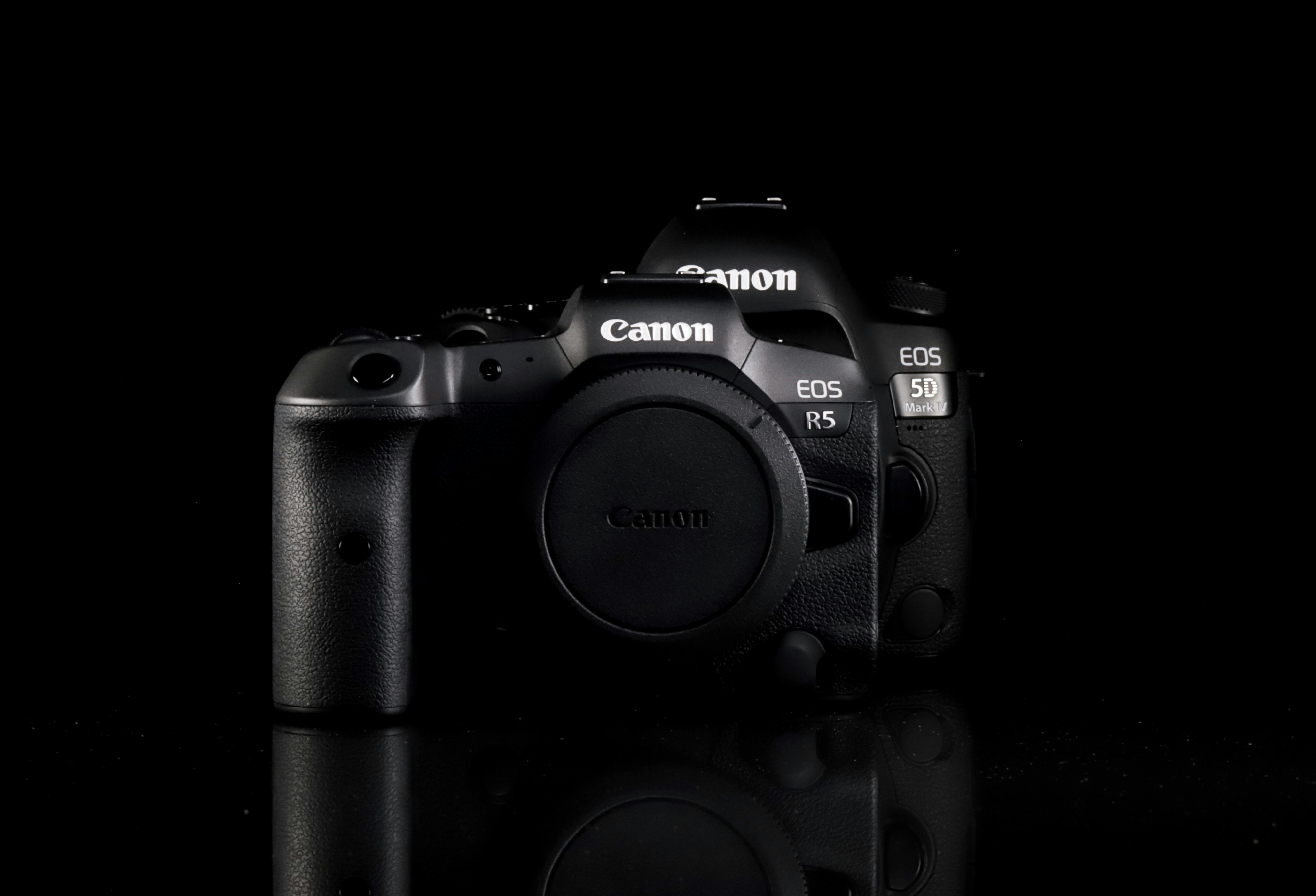 Black Canon Camera · Free Stock Photo