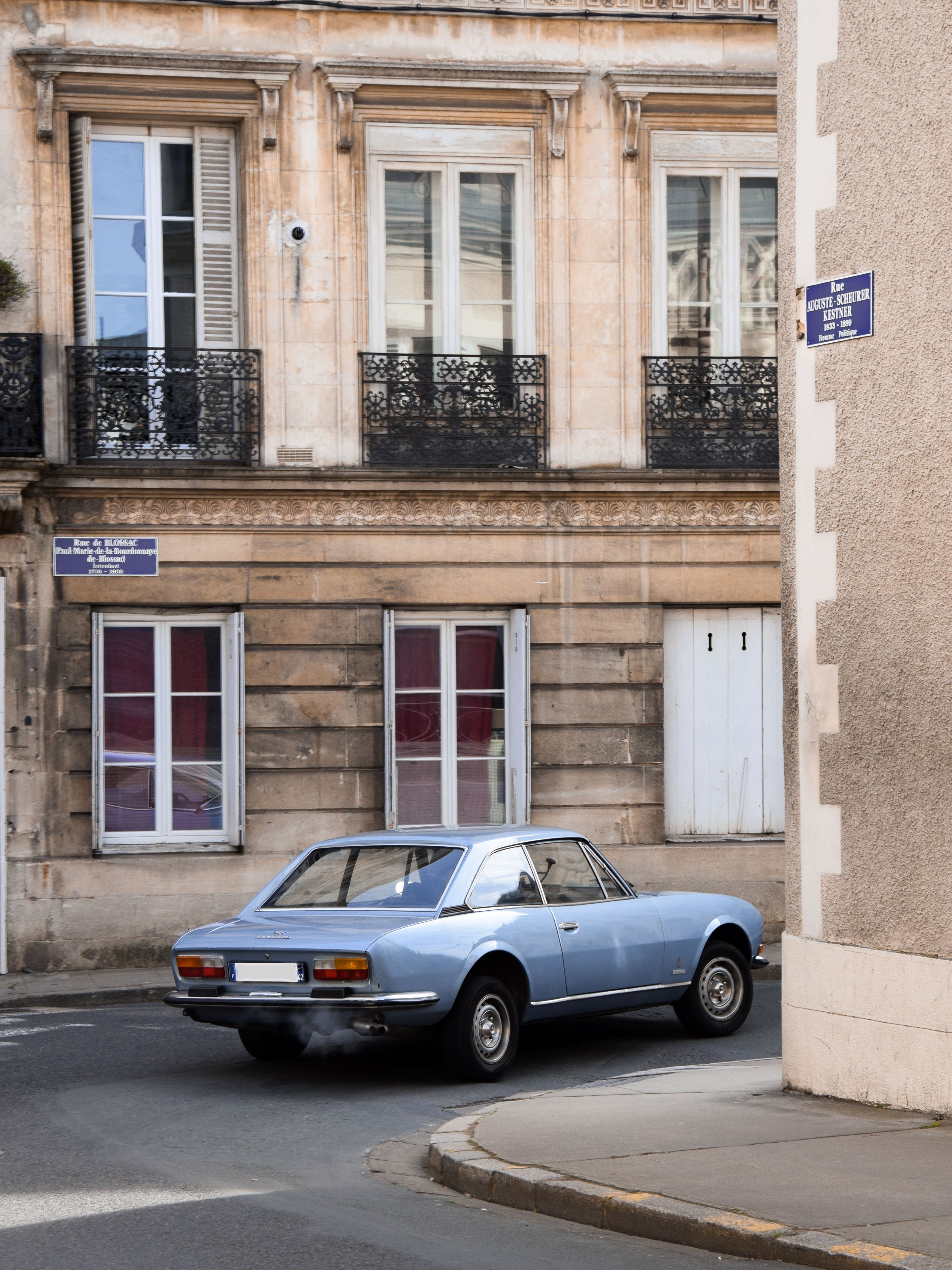 Car Corner Photos, Download The BEST Free Car Corner Stock Photos & HD ...