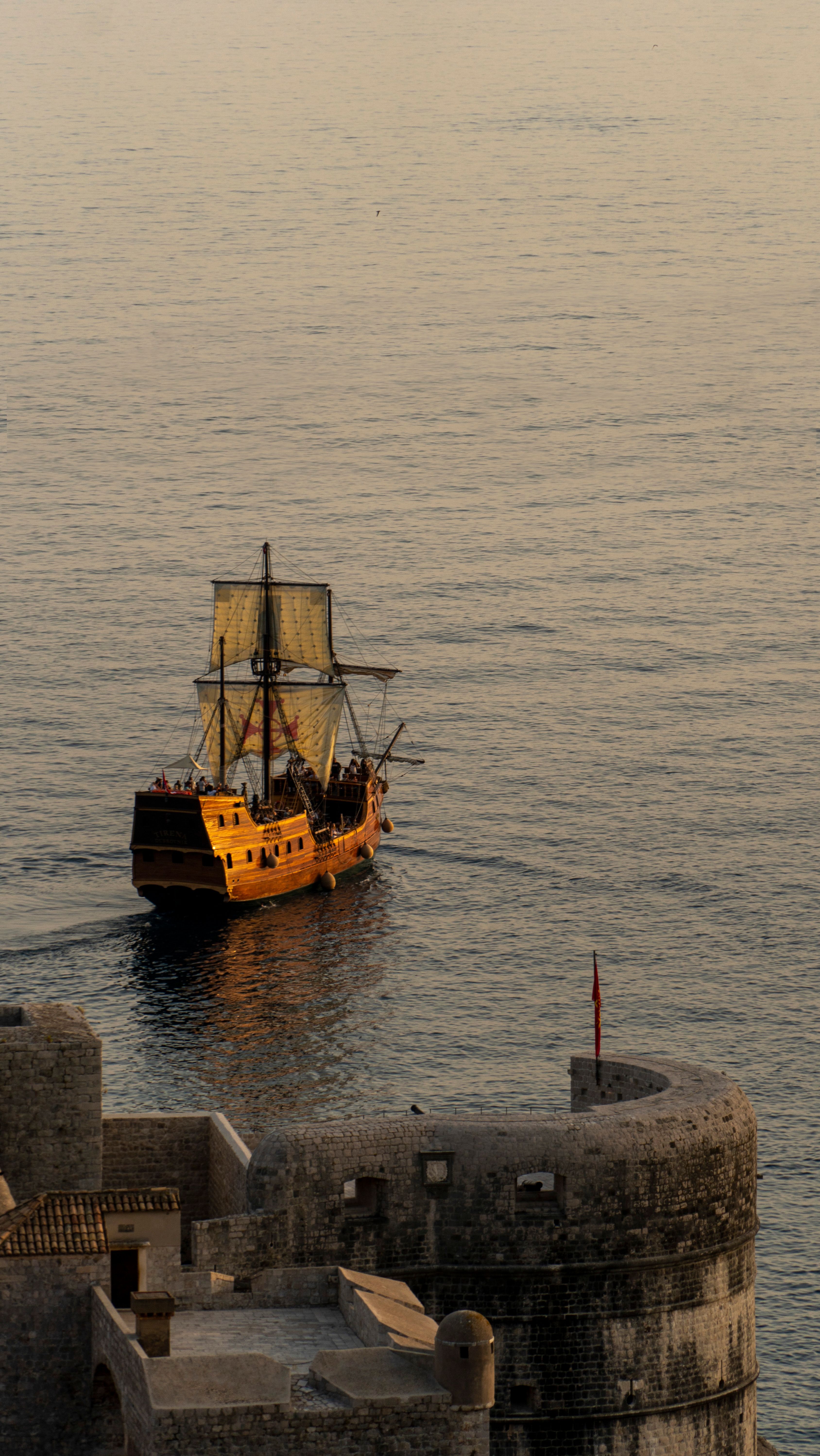 10,000+ Best Pirate Ship Photos · 100% Free Download · Pexels Stock Photos