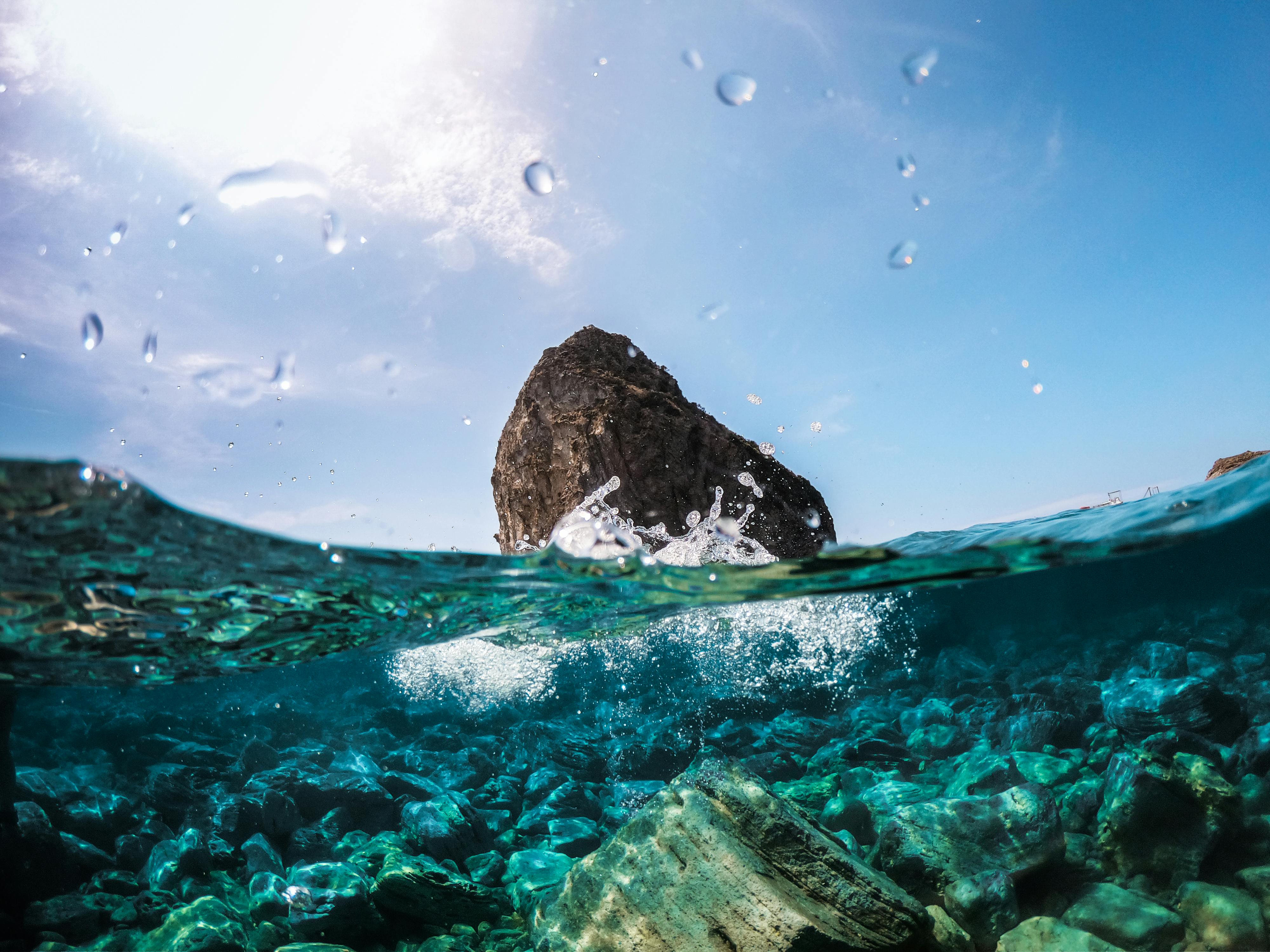 Ocean Rock Underwater