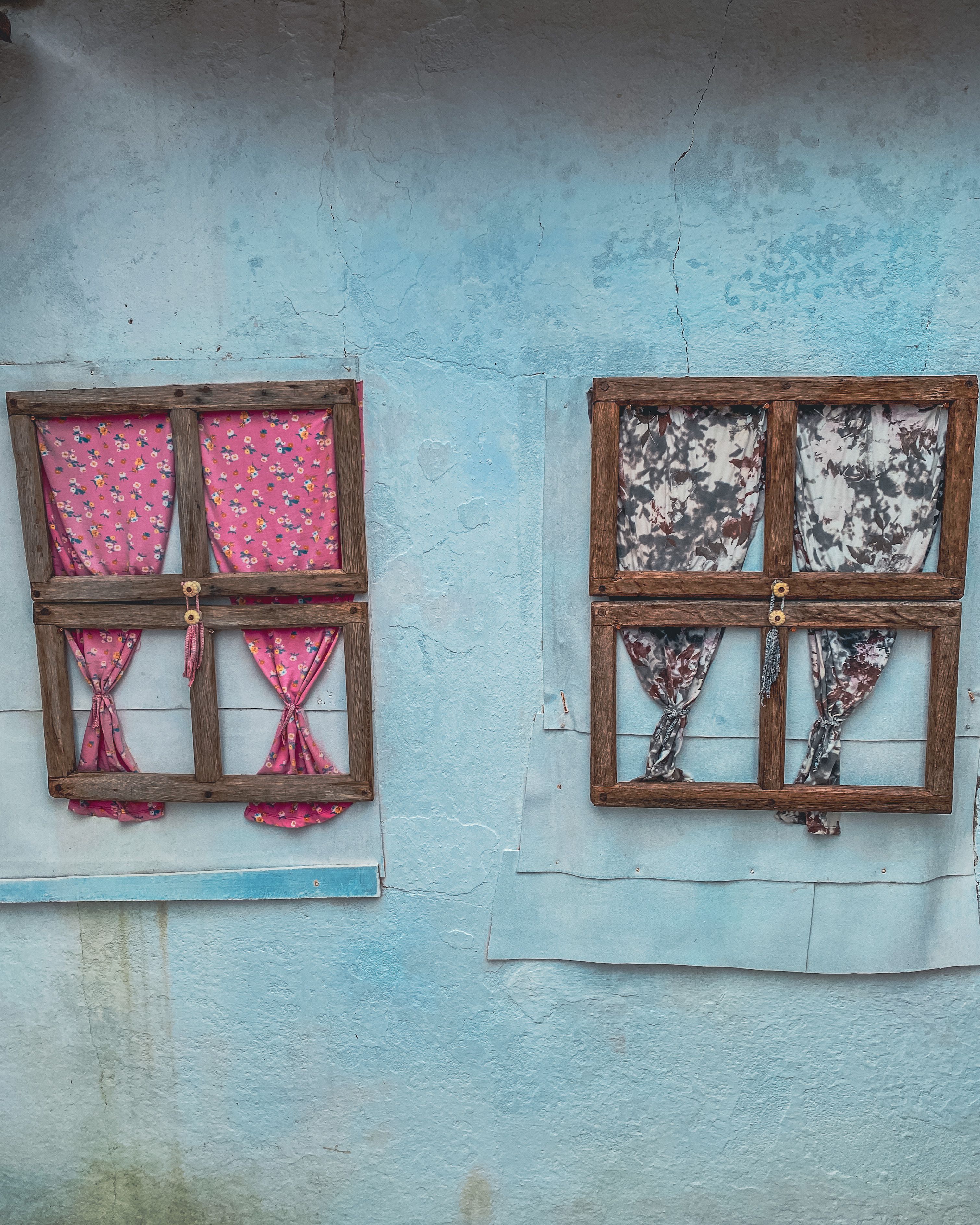 False Windows Decoration · Free Stock Photo