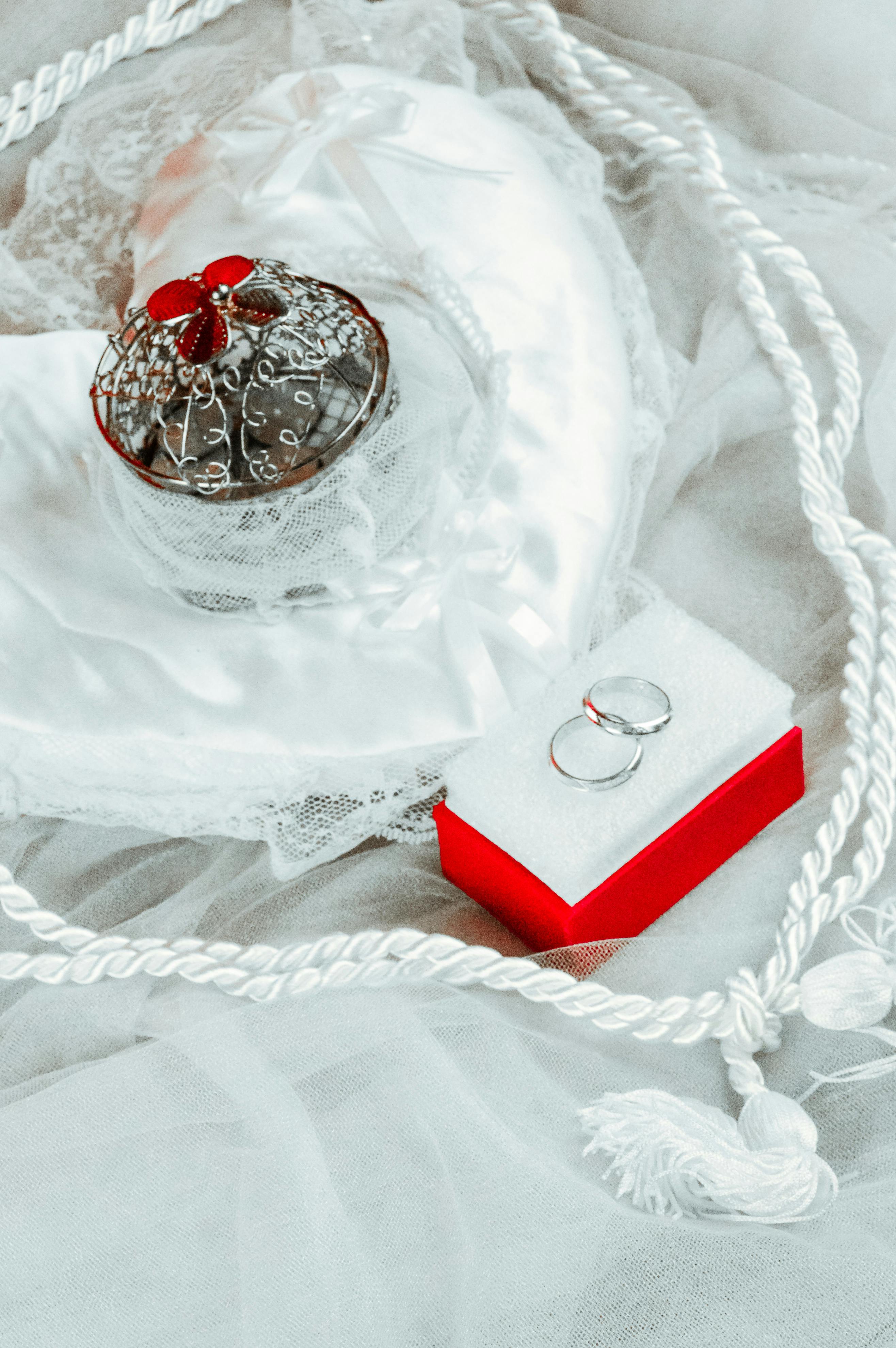 Photo of Wedding Rings · Free Stock Photo