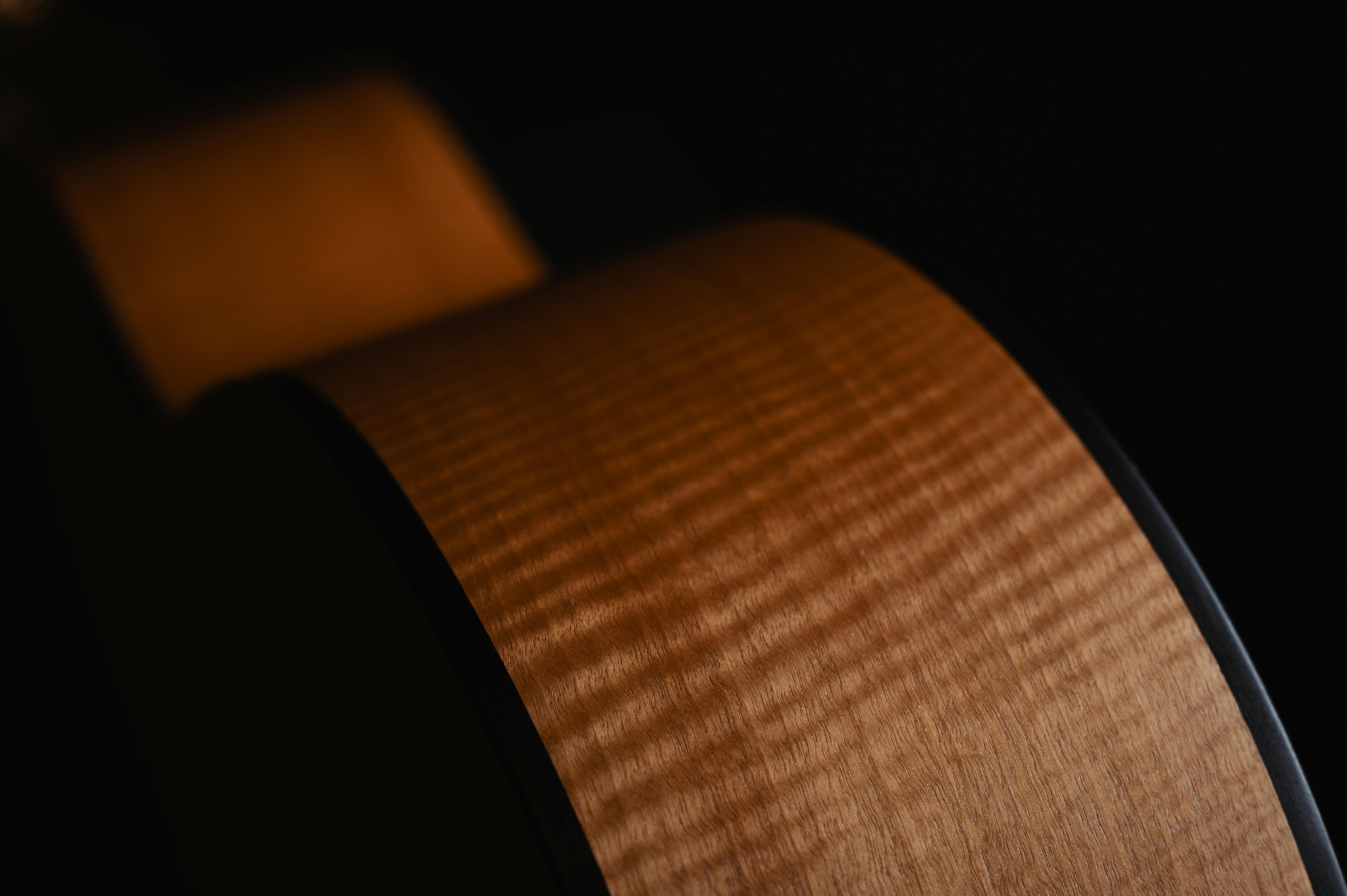 Close-up of the Body of an Acoustic Guitar · Free Stock Photo