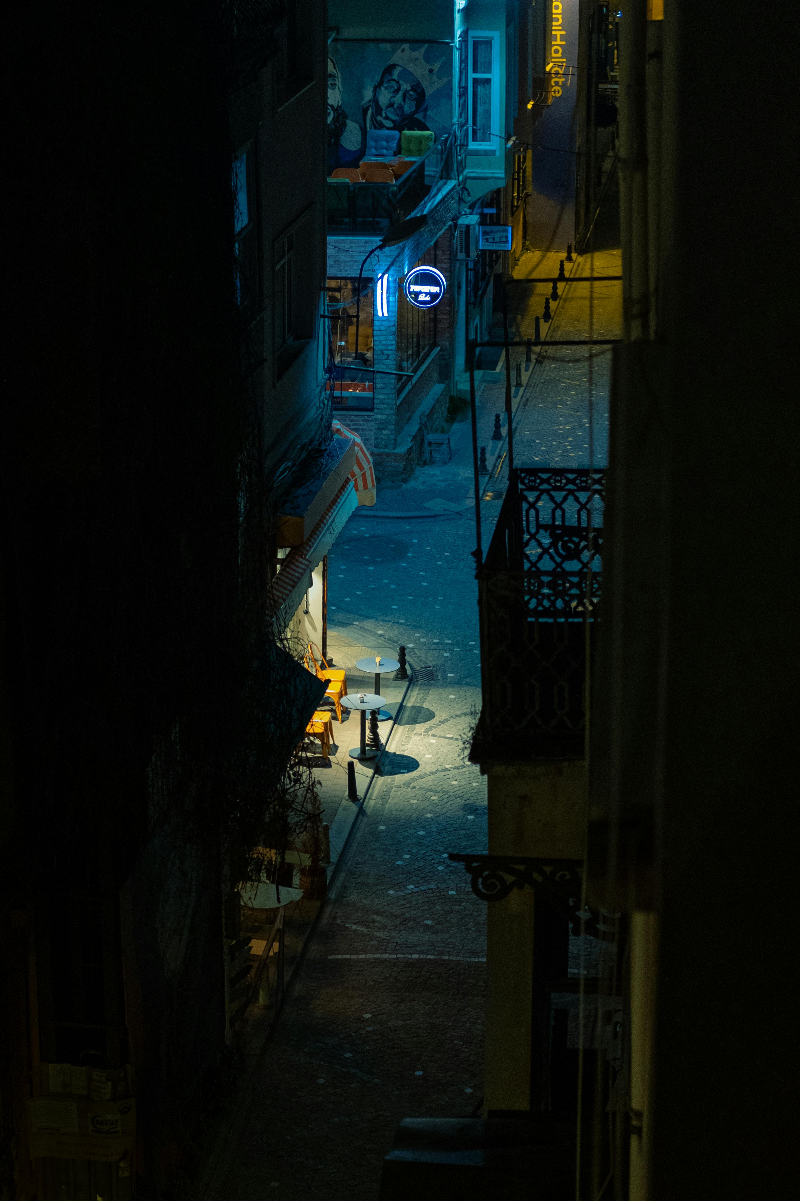 Empty Road Between Houses · Free Stock Photo