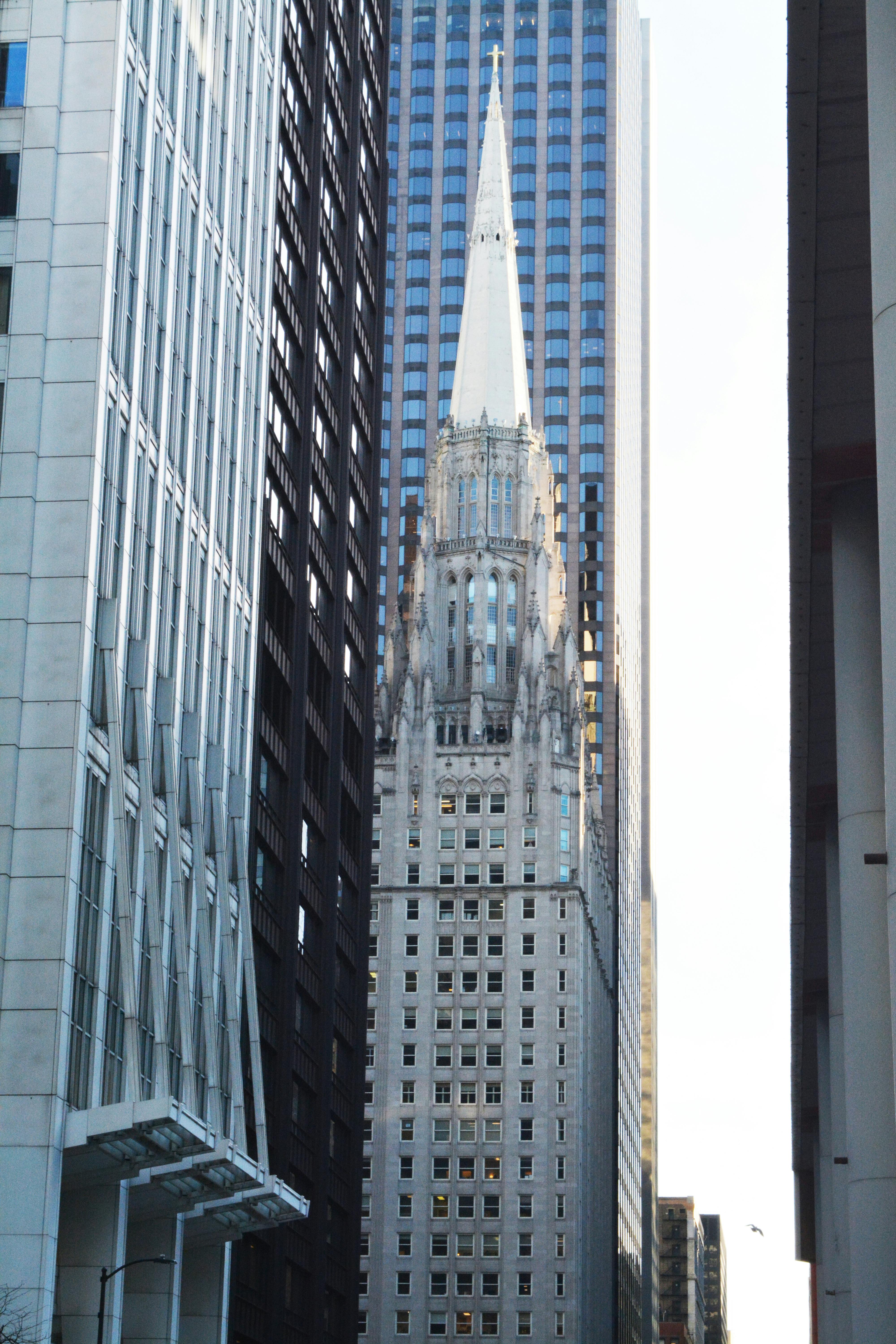 Gray Concrete High Rise Building · Free Stock Photo