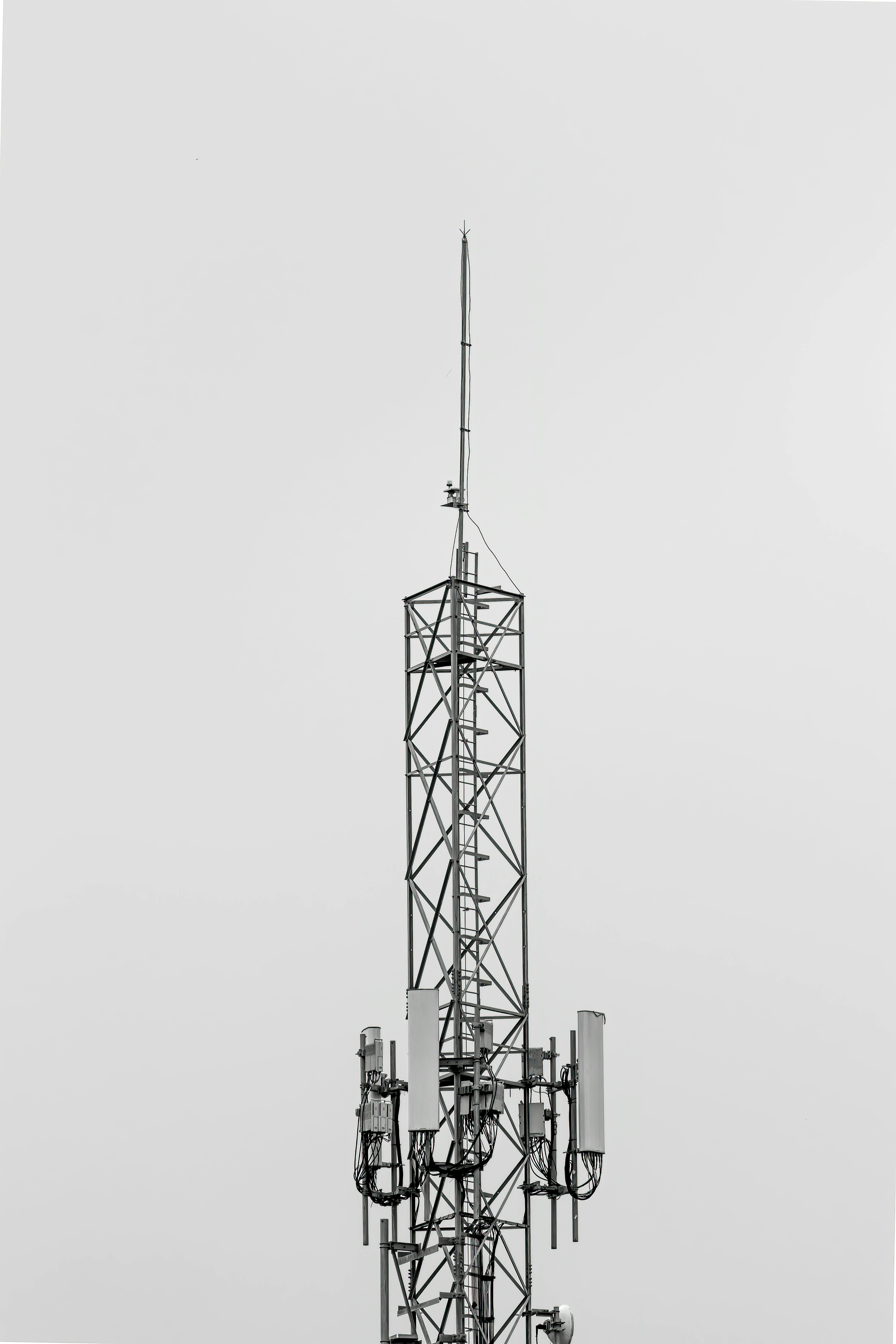 Radio Tower Photos, Download The BEST Free Radio Tower Stock Photos ...