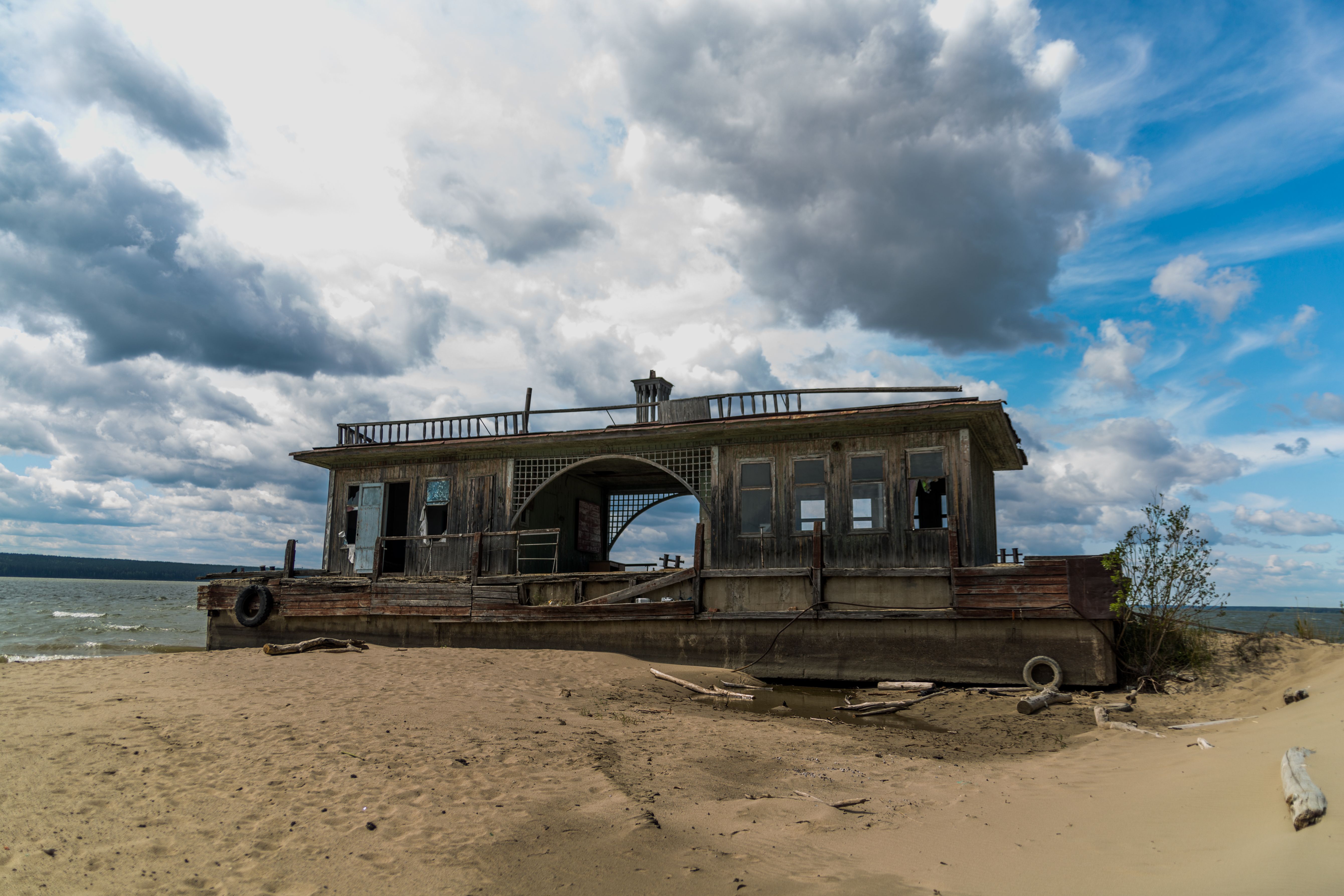 Wrecked Photos, Download The BEST Free Wrecked Stock Photos & HD Images