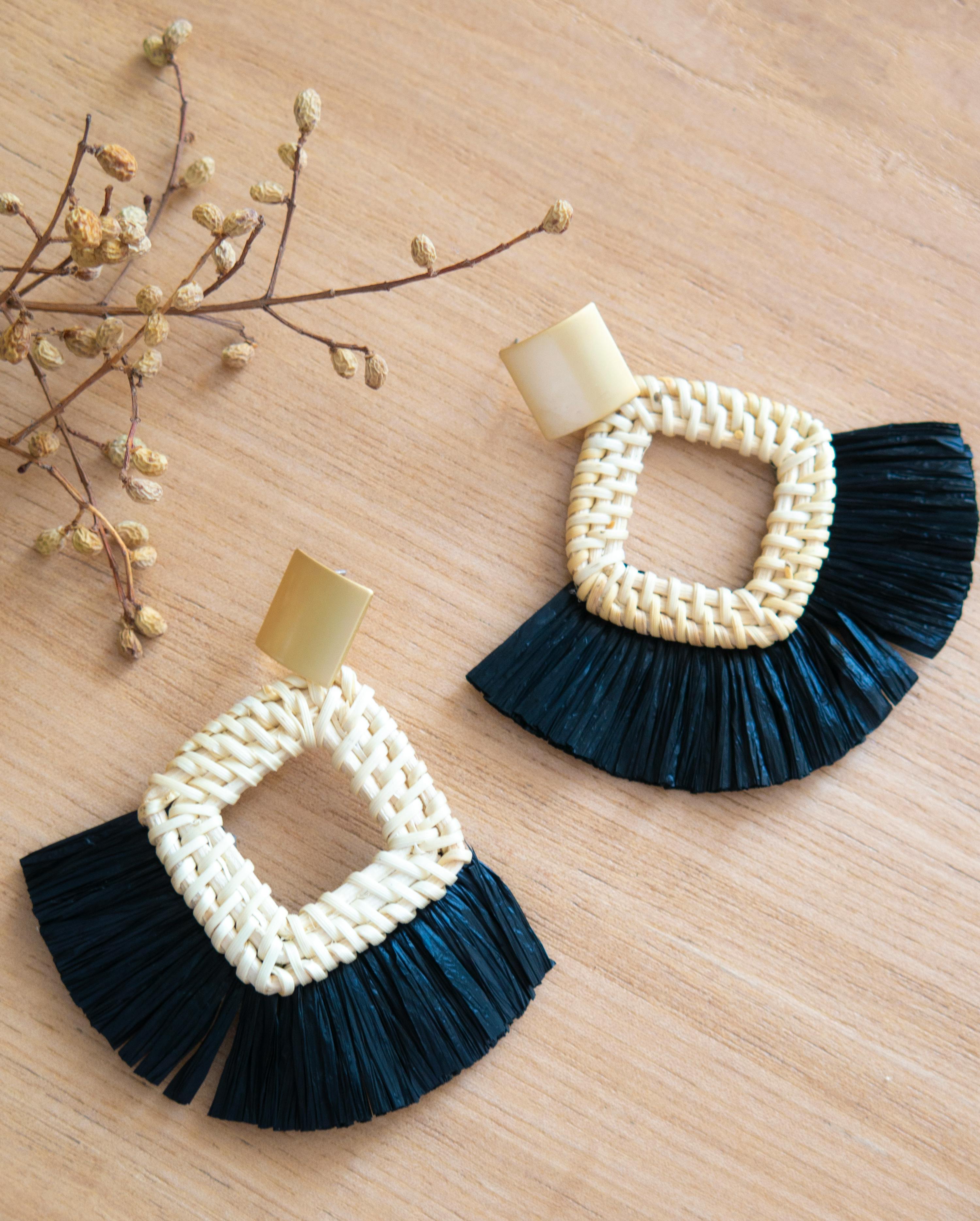 Foto de stock gratuita sobre accesorios, de cerca, pendientes de ratán ...