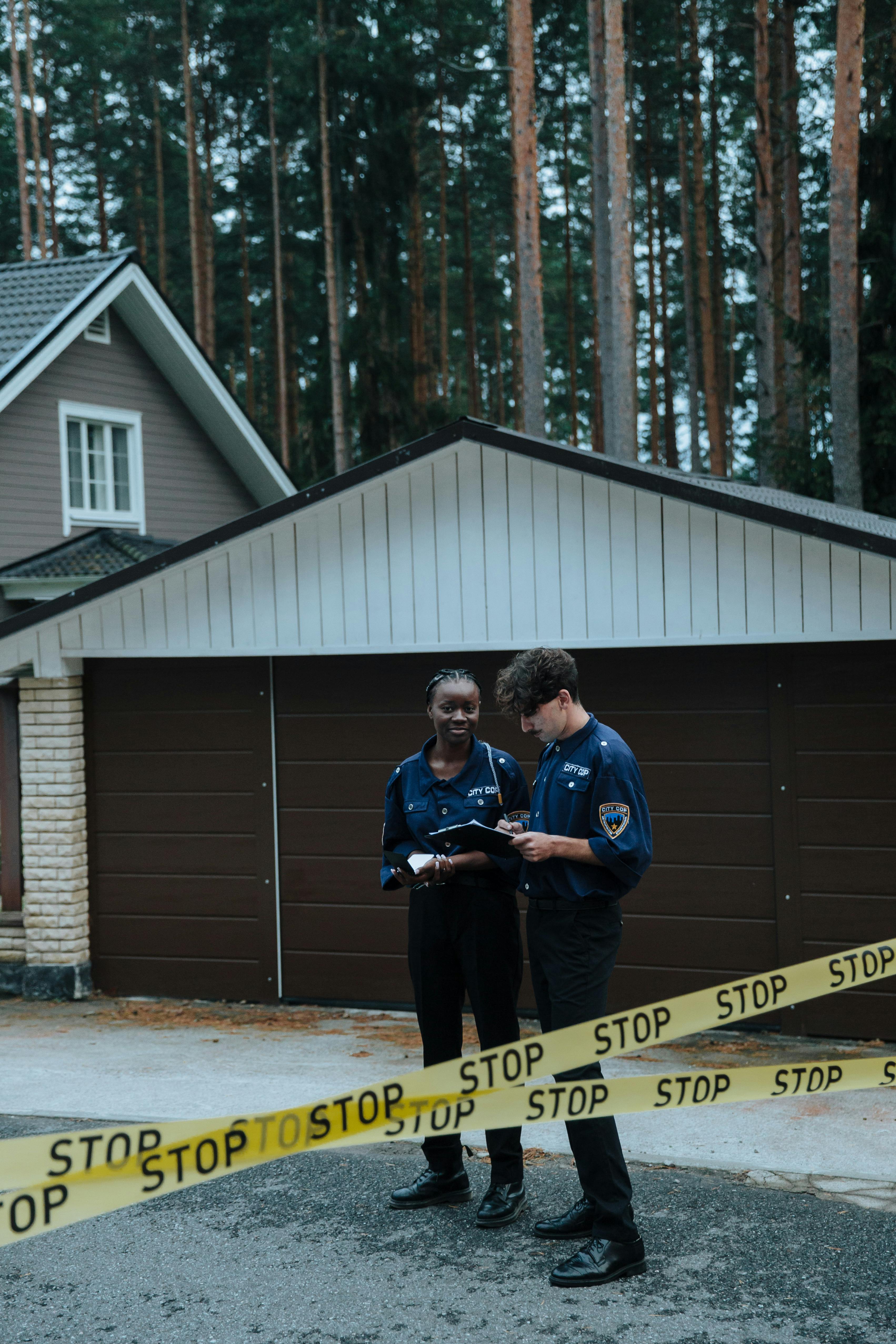 Police Officers on the Crime Scene · Free Stock Photo