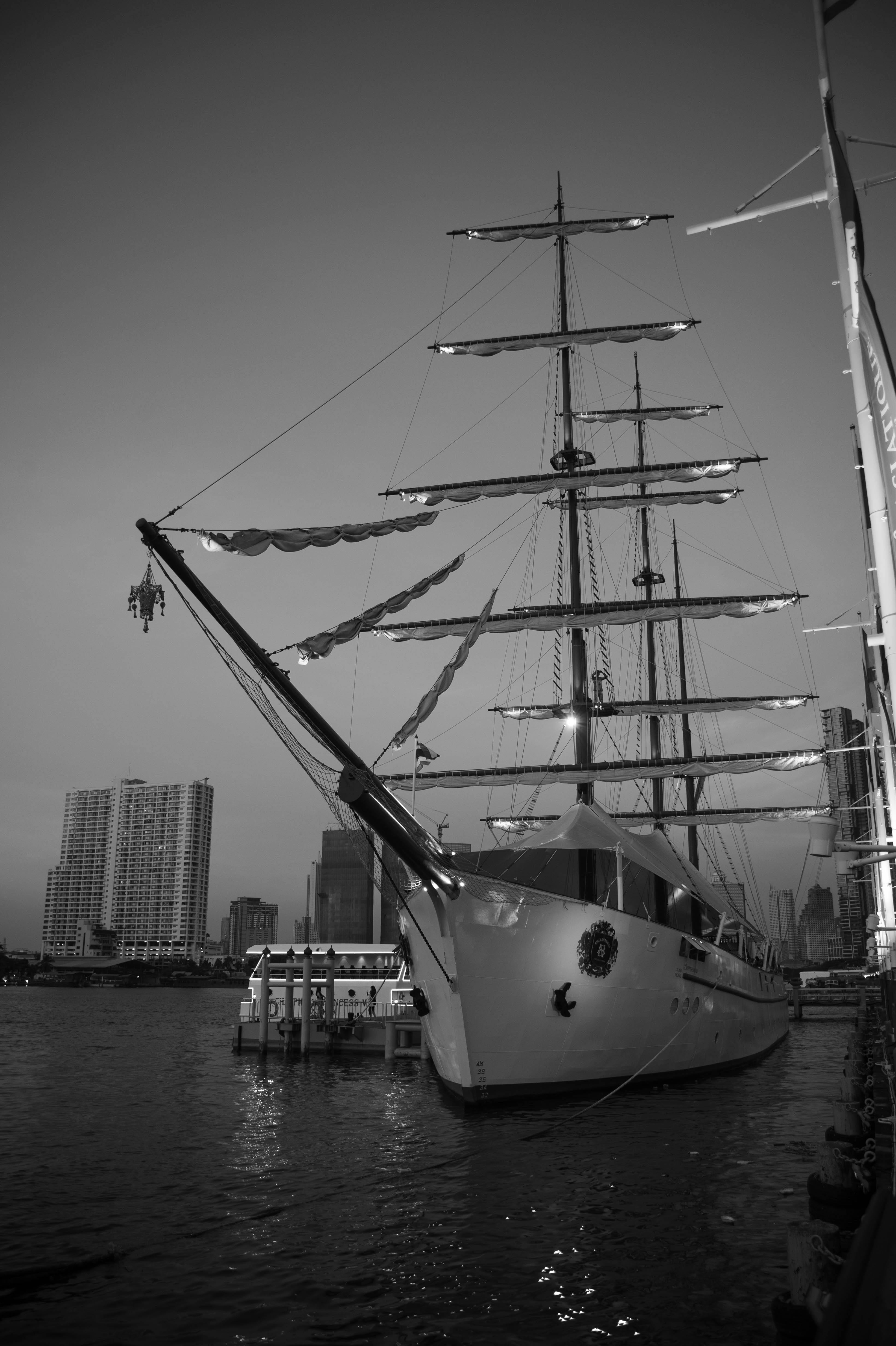 Grayscale Photo of Ship · Free Stock Photo