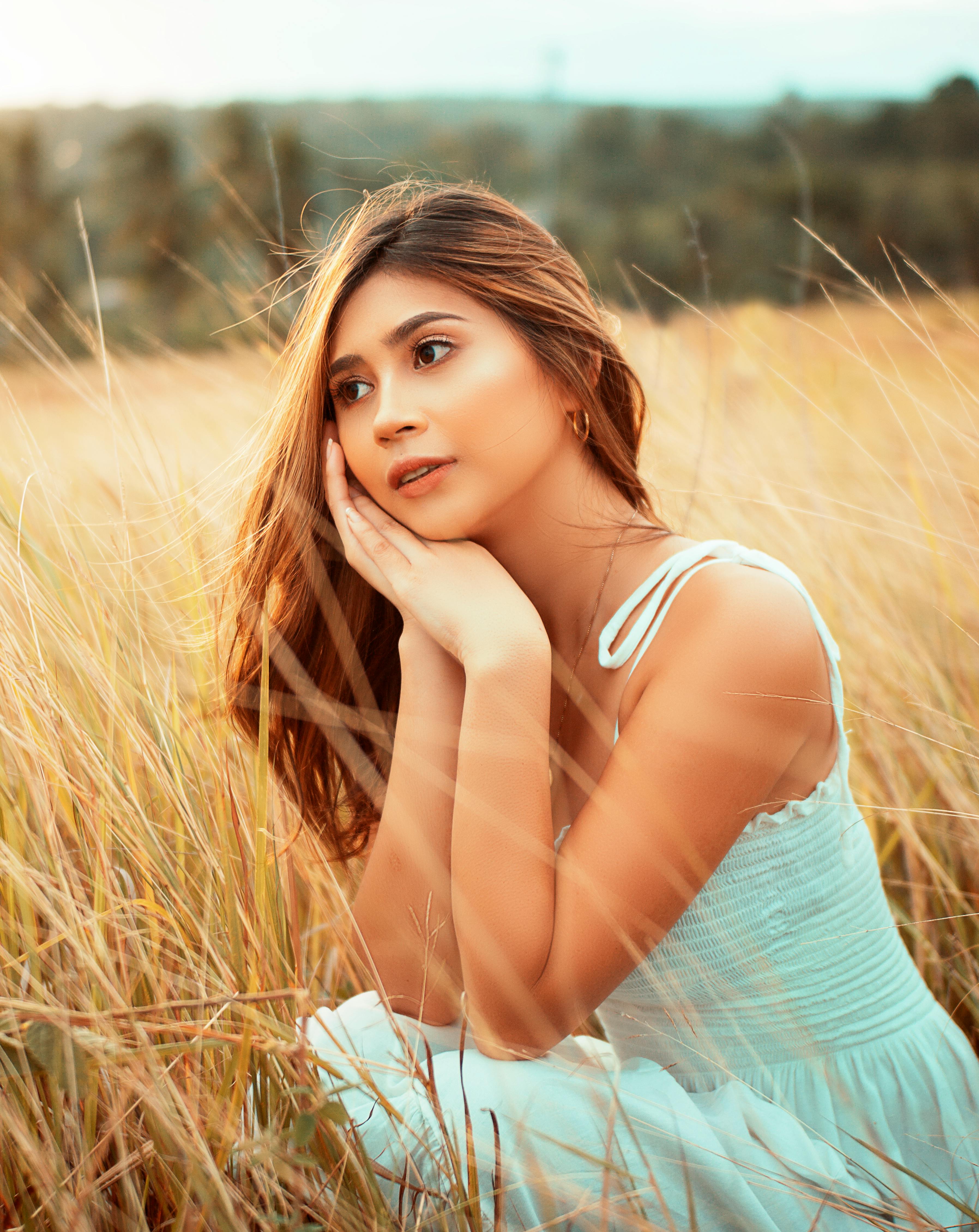 Cute Women Photos, Download The BEST Free Cute Women Stock Photos & HD ...