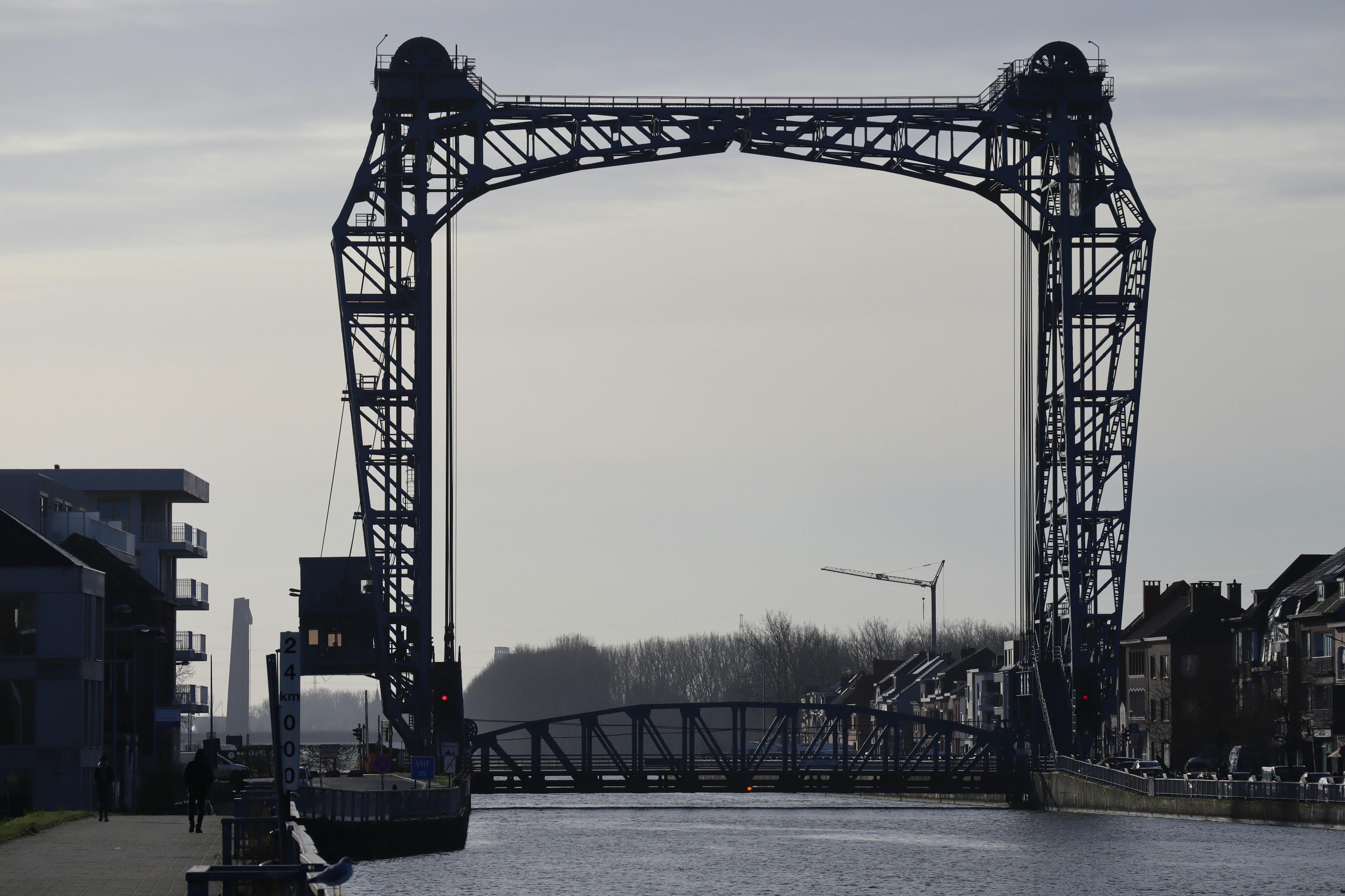 Vertical Lift Bridge Photos, Download The BEST Free Vertical Lift ...