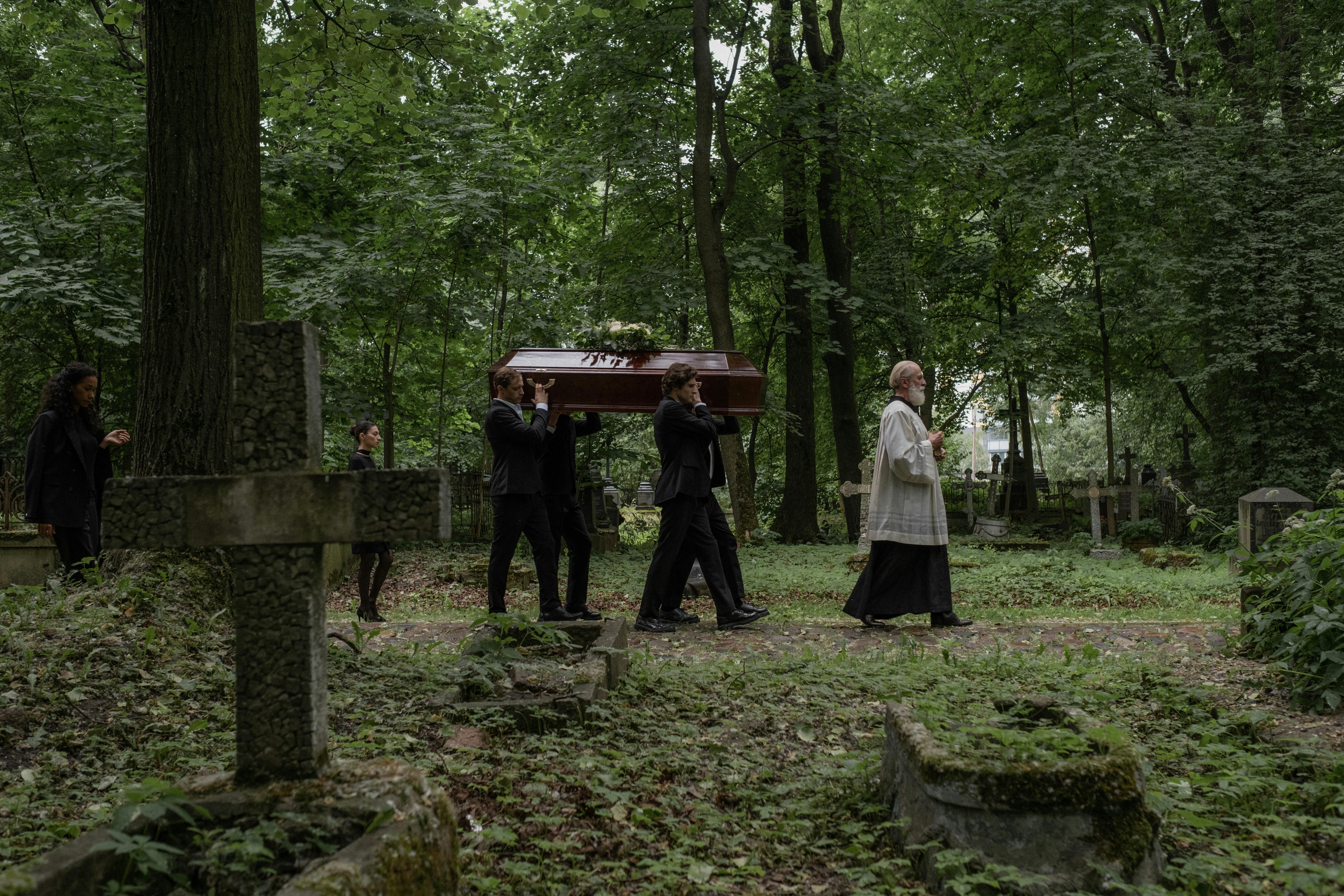Funeral Procession at the Graveyard · Free Stock Photo