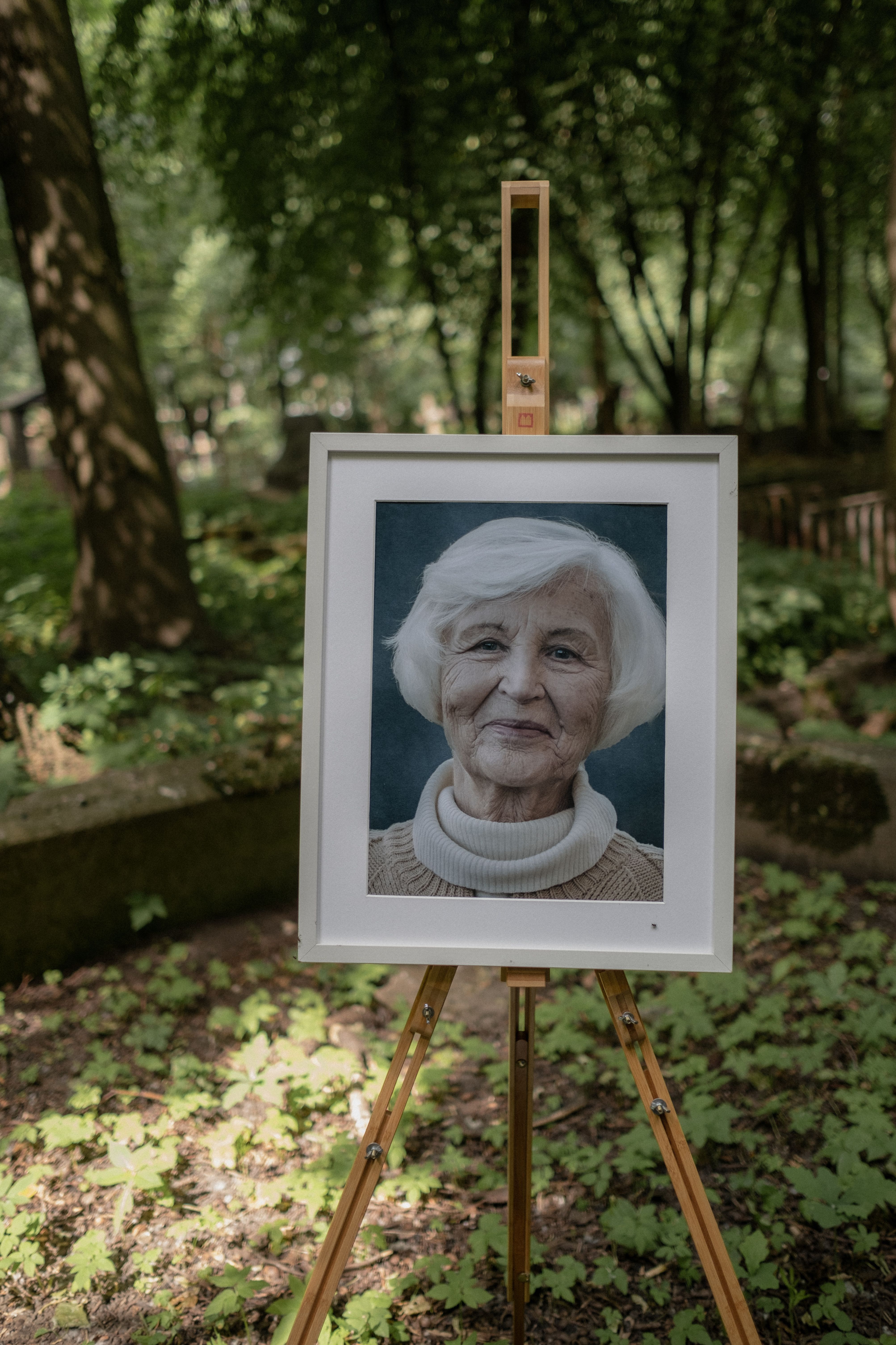 Funeral Portrait Photos, Download The BEST Free Funeral Portrait Stock ...